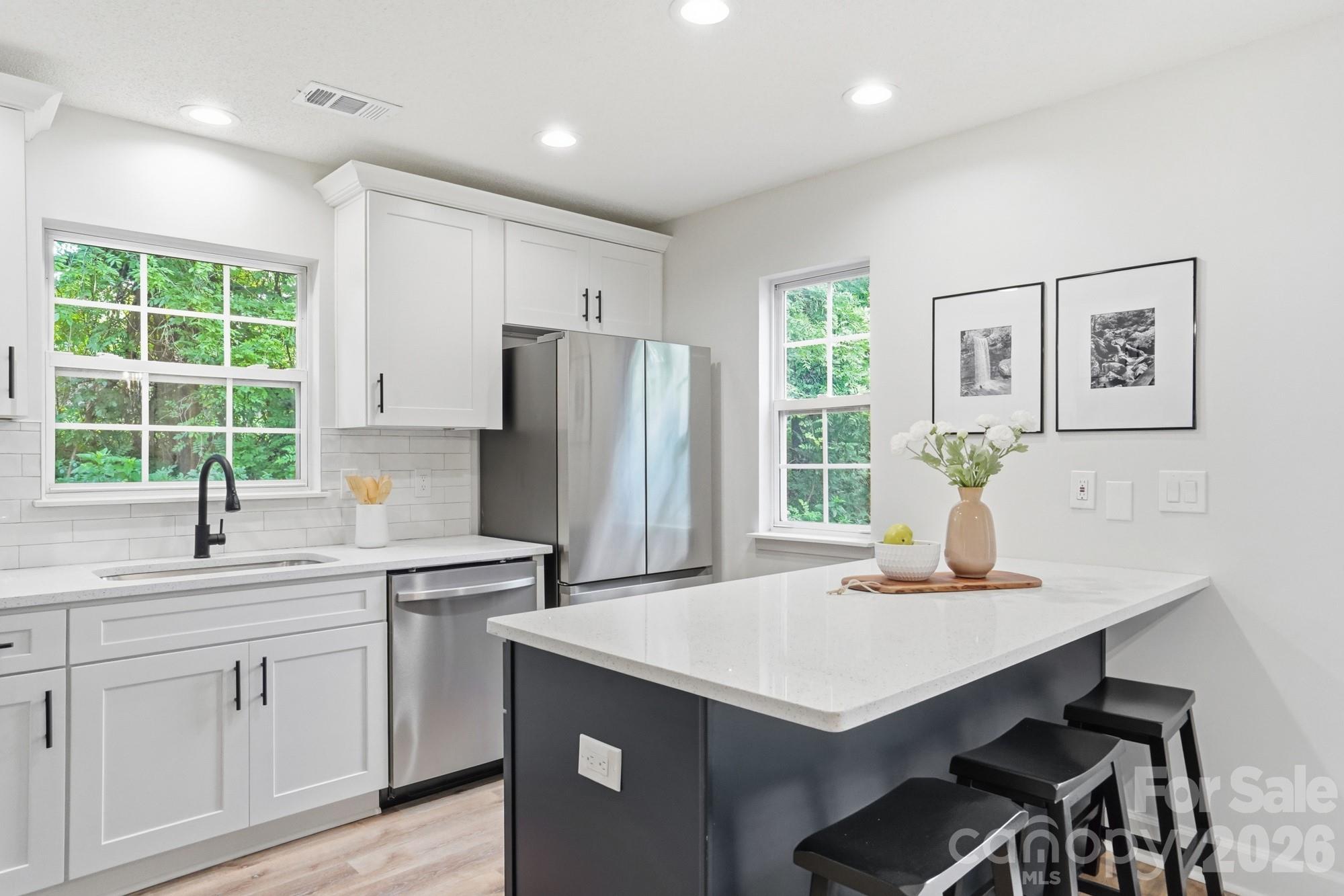 Photo 11 of 7621 Petrea Lane, Charlotte, NC