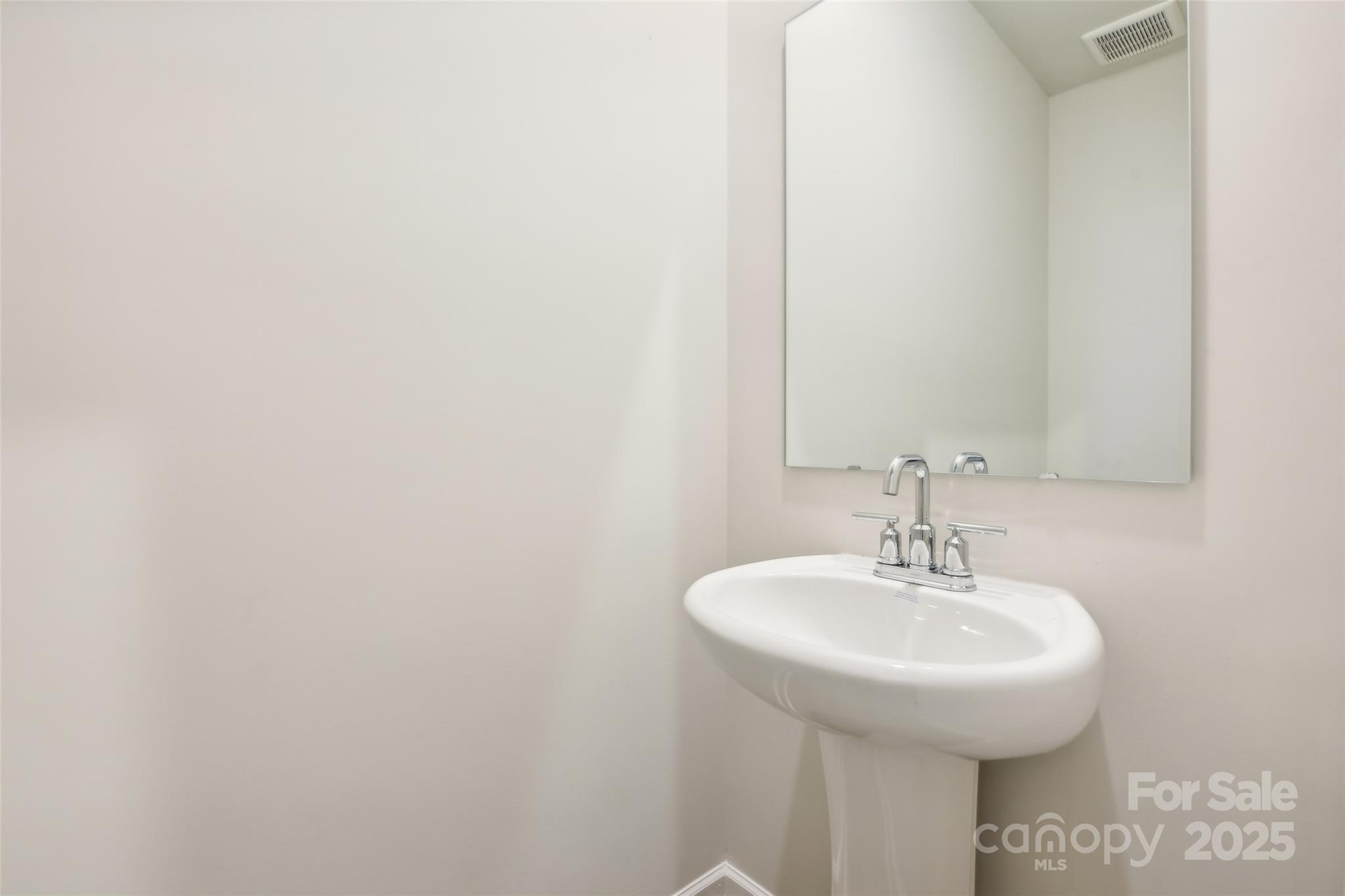 1429 Wildflower Street, Newton, NC - photo 5 of 12
