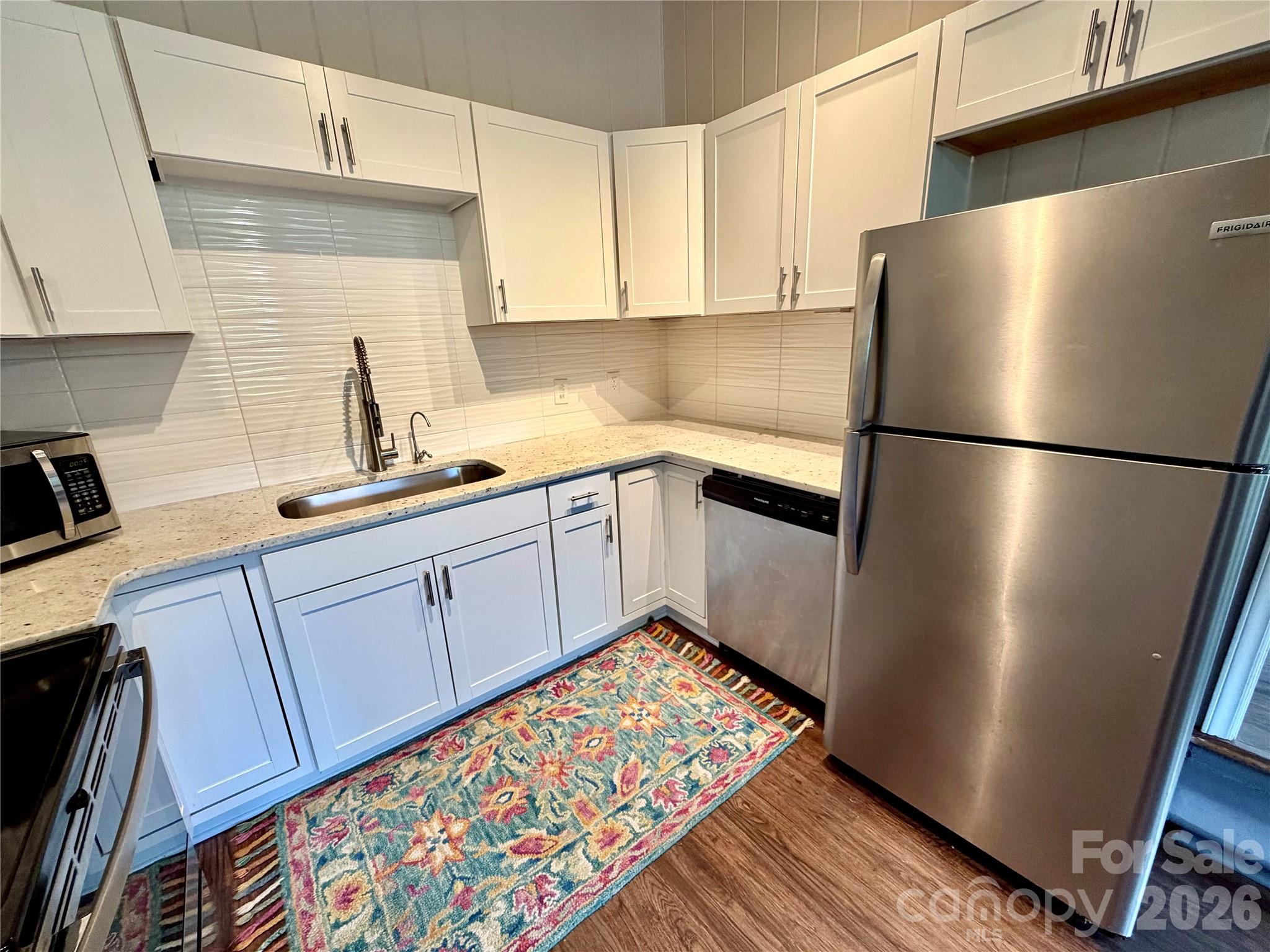 Photo 9 of 1511 Briarfield Drive, Charlotte, NC