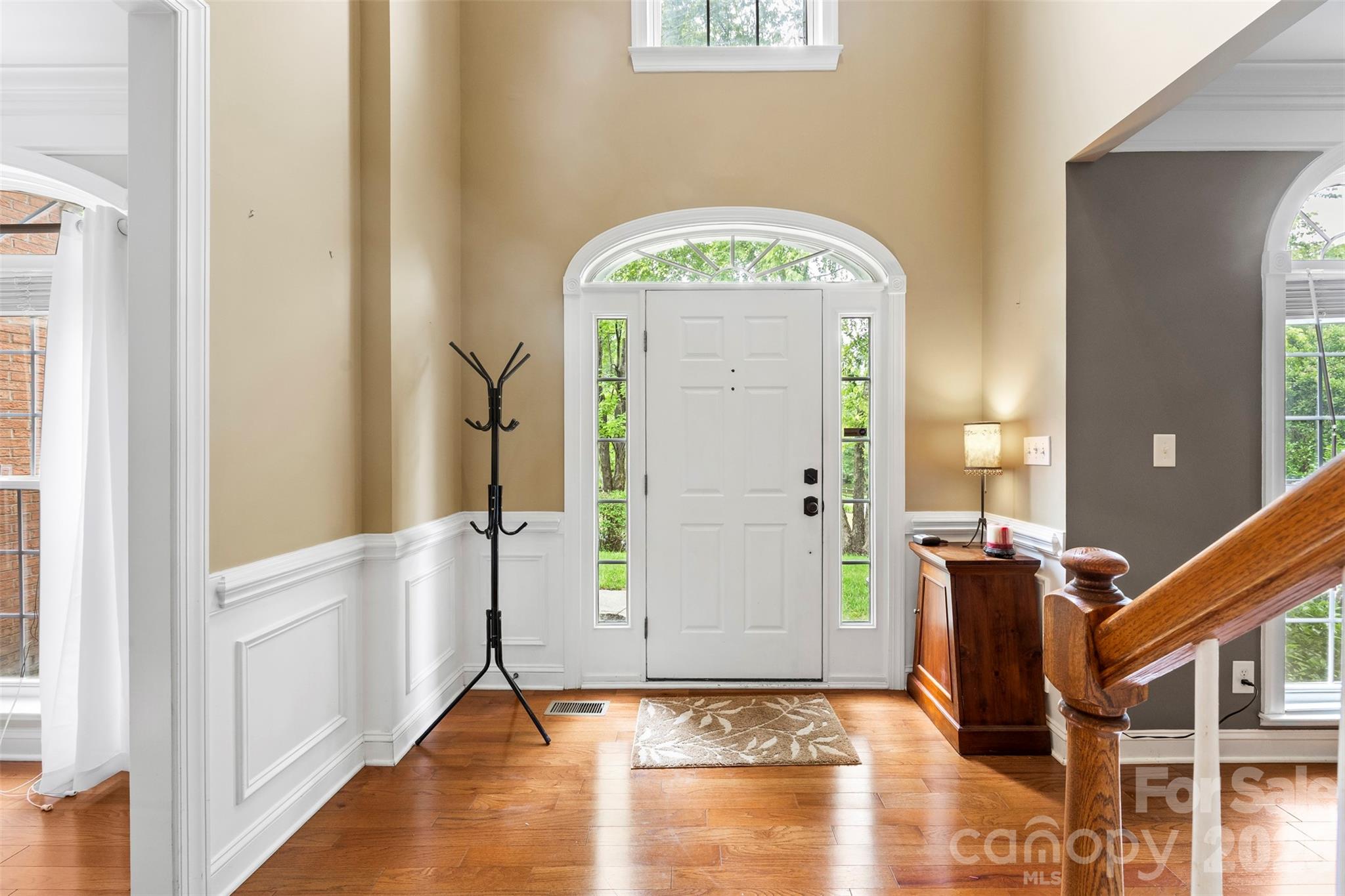 Photo 6 of 2832 Shady Reach Lane, Charlotte, NC