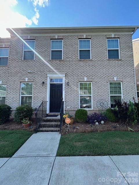 Photo 2 of 6622 Brighton Park Drive, Mint Hill, NC