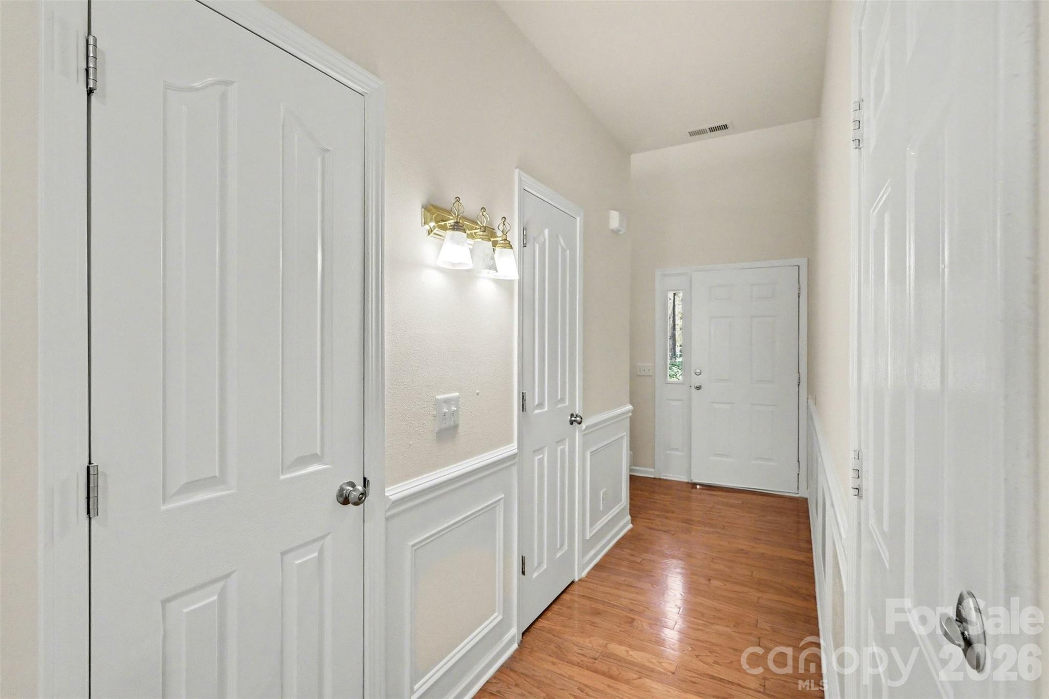 Photo 3 of 16914 Commons Creek Drive, Charlotte, NC