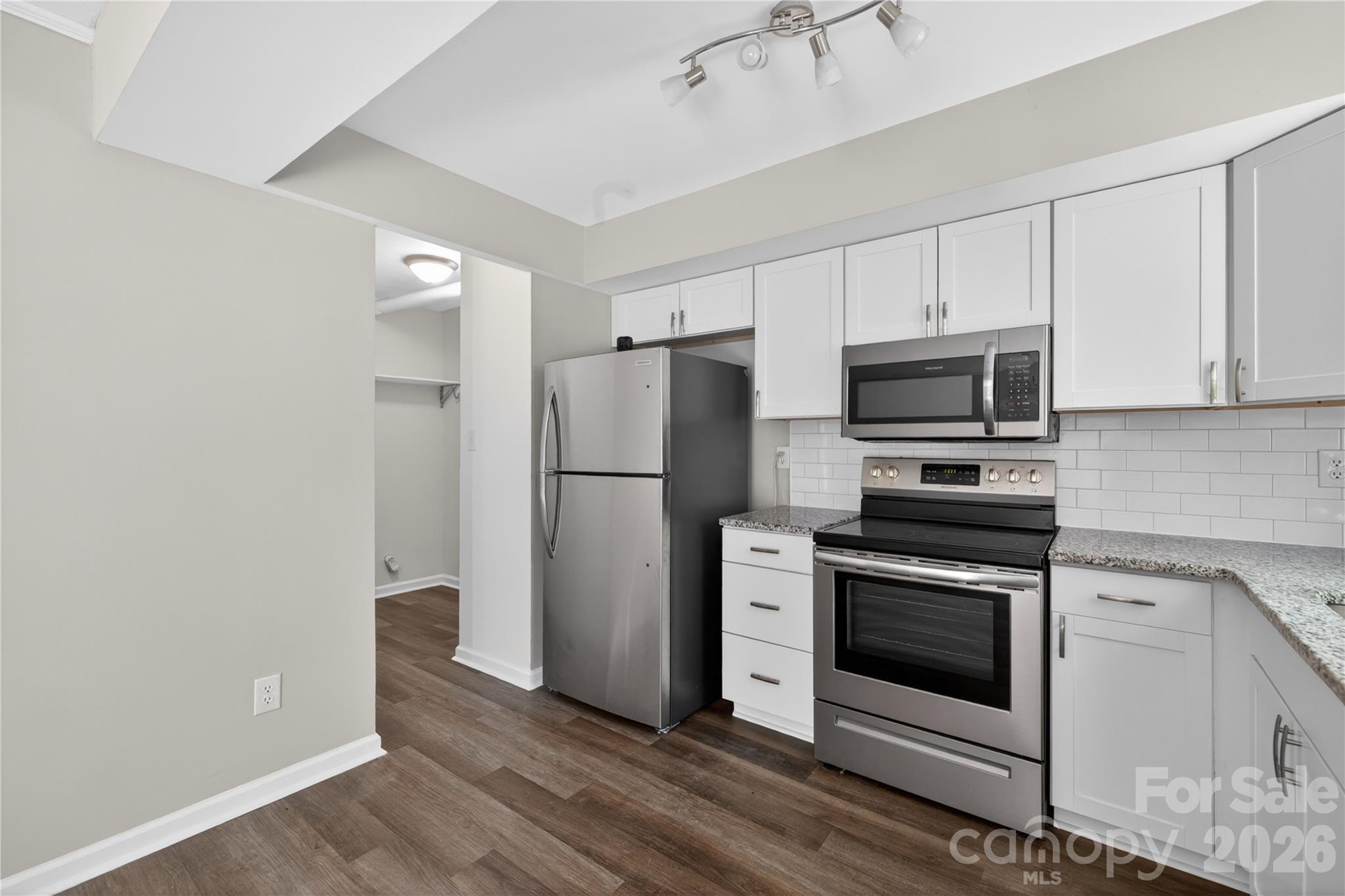 Photo 14 of 1610 Renard Ridge Road, Charlotte, NC
