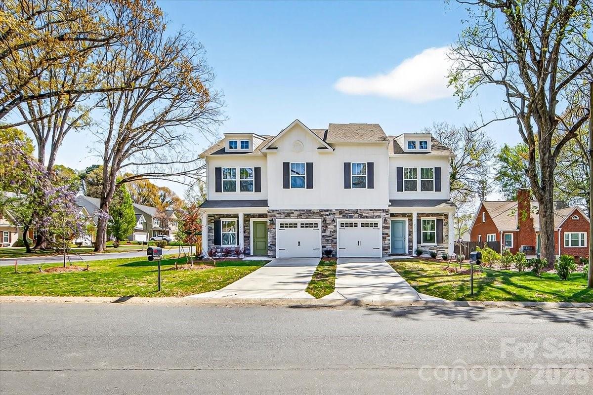 2028 Mandarin Boulevard, Charlotte, NC - photo 2 of 31