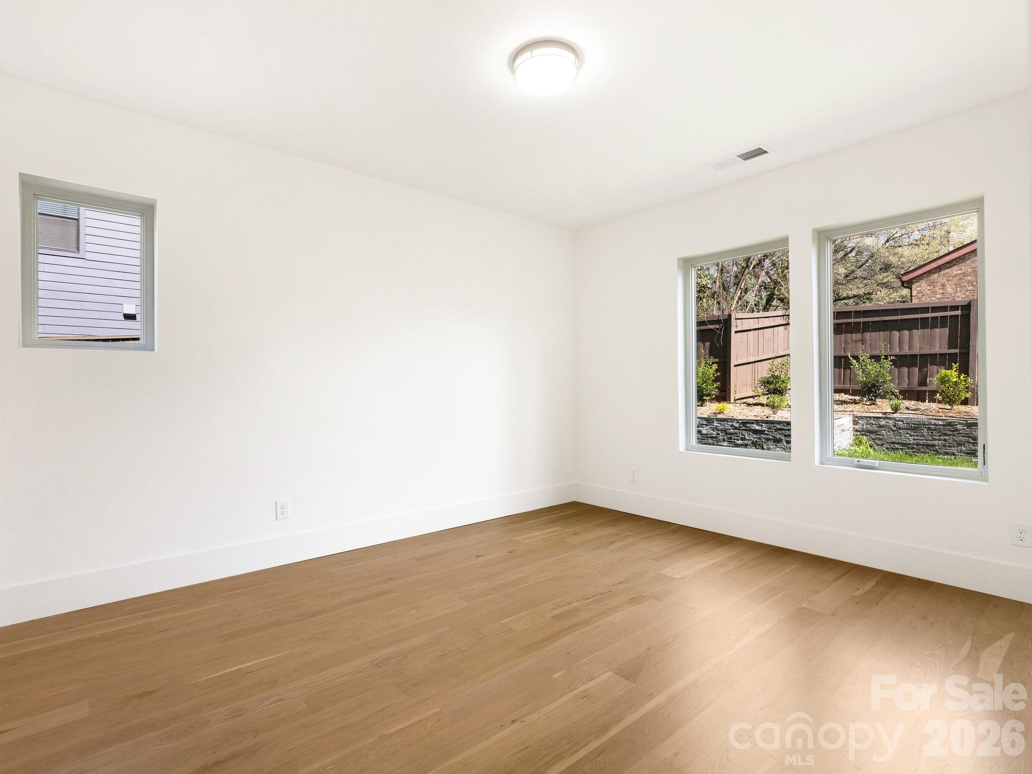 129 French StreetA, Charlotte, NC - photo 6 of 37