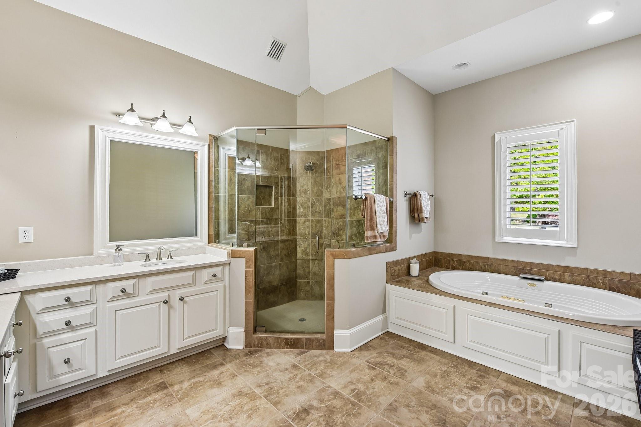 209 Glenmoor Drive, Waxhaw, NC - photo 19 of 47