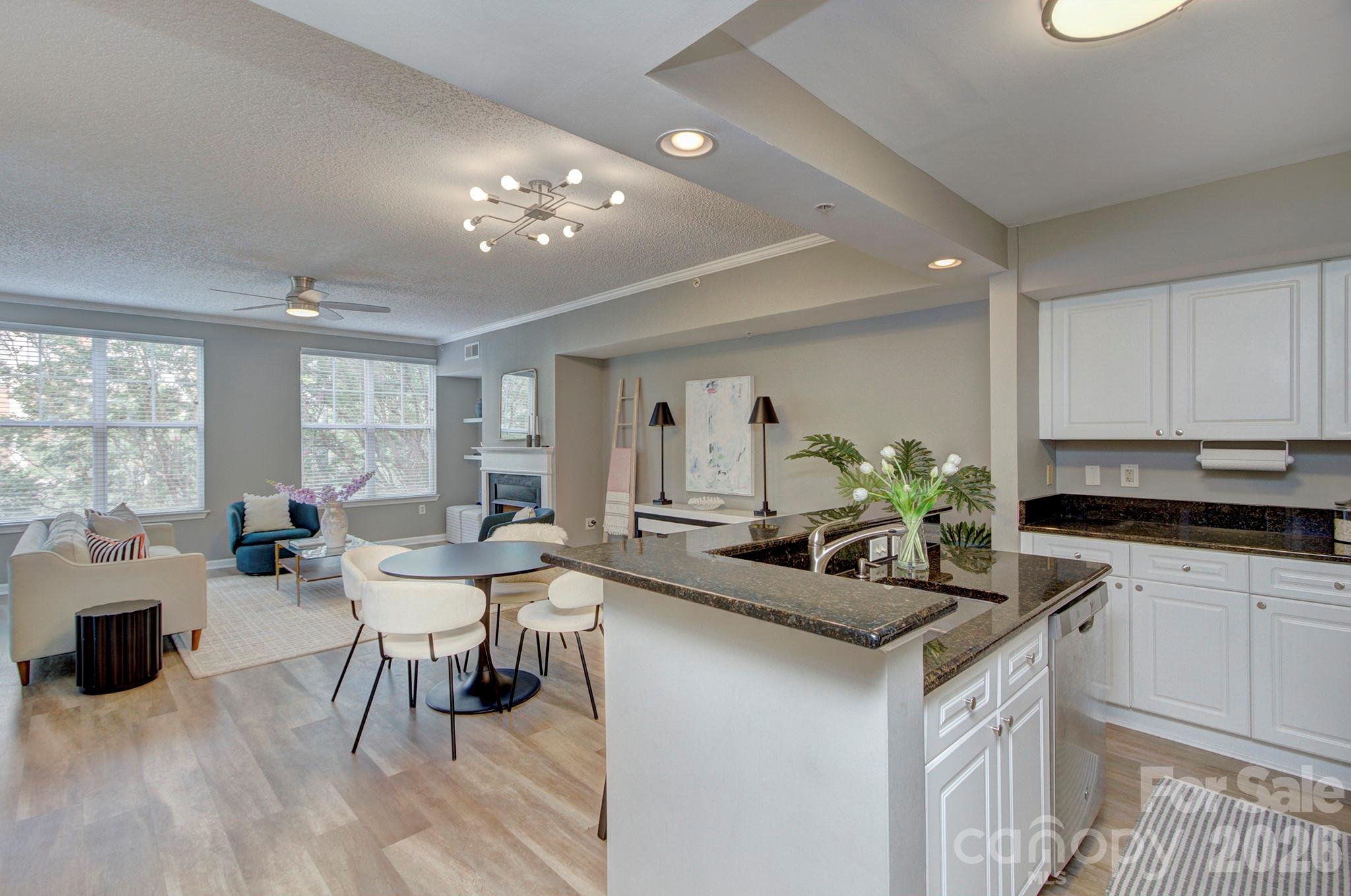 Photo 12 of 405 W 7th Street303, Charlotte, NC