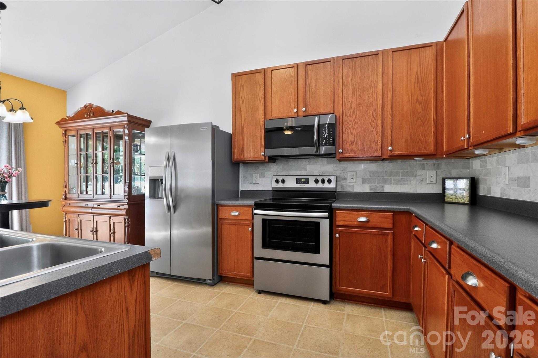 Photo 19 of 8807 Heartleaf Road, Charlotte, NC