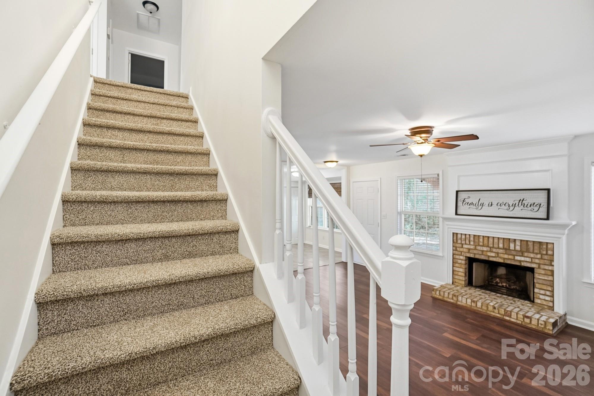 8805 Red Tail Court, Charlotte, NC - photo 16 of 37