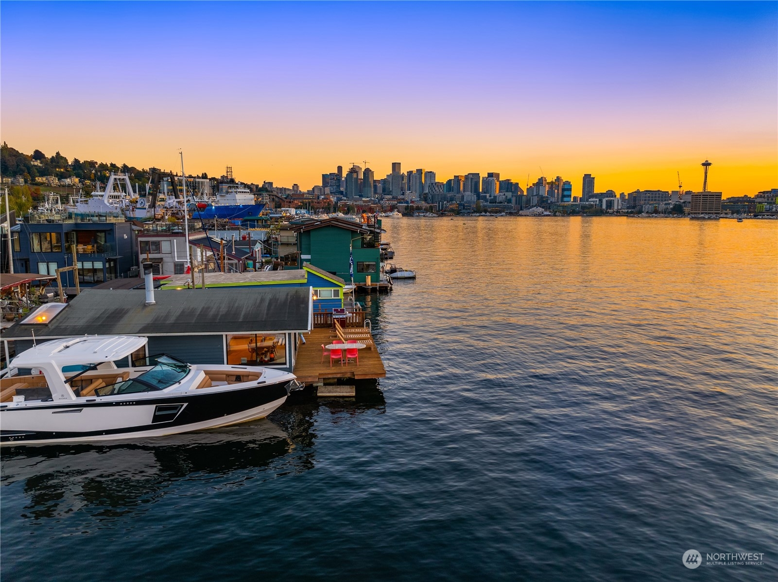 Houseboats of Seattle | Sotheby's International Realty