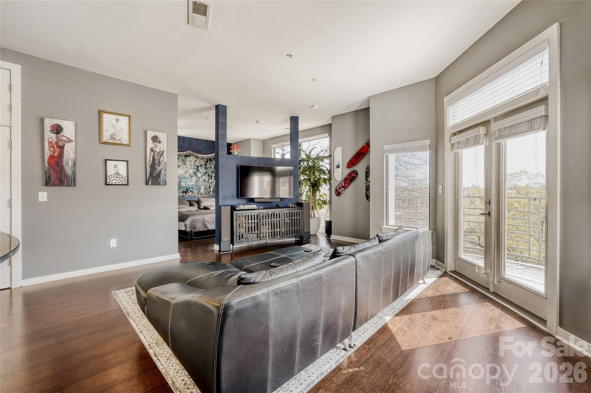 Photo 4 of 525 E 6th Street409, Charlotte, NC