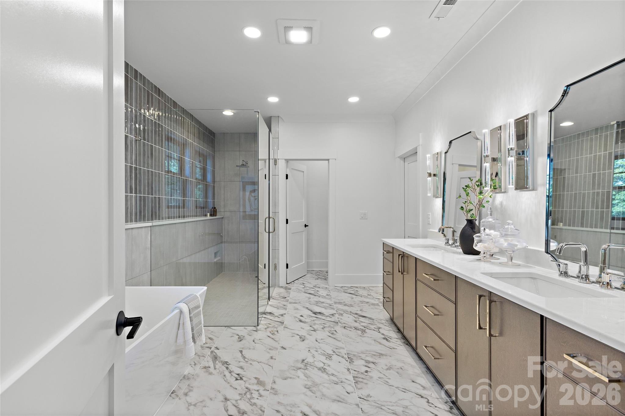Photo 29 of 2425 Lola Avenue, Charlotte, NC