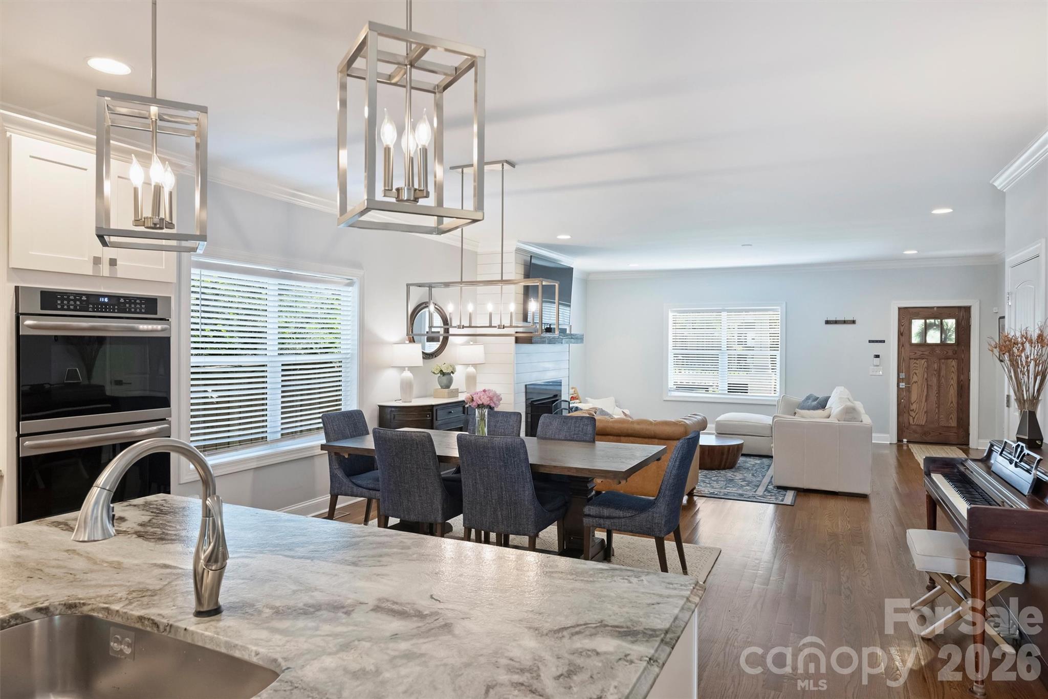 Photo 18 of 1617 Hawthorne Lane, Charlotte, NC