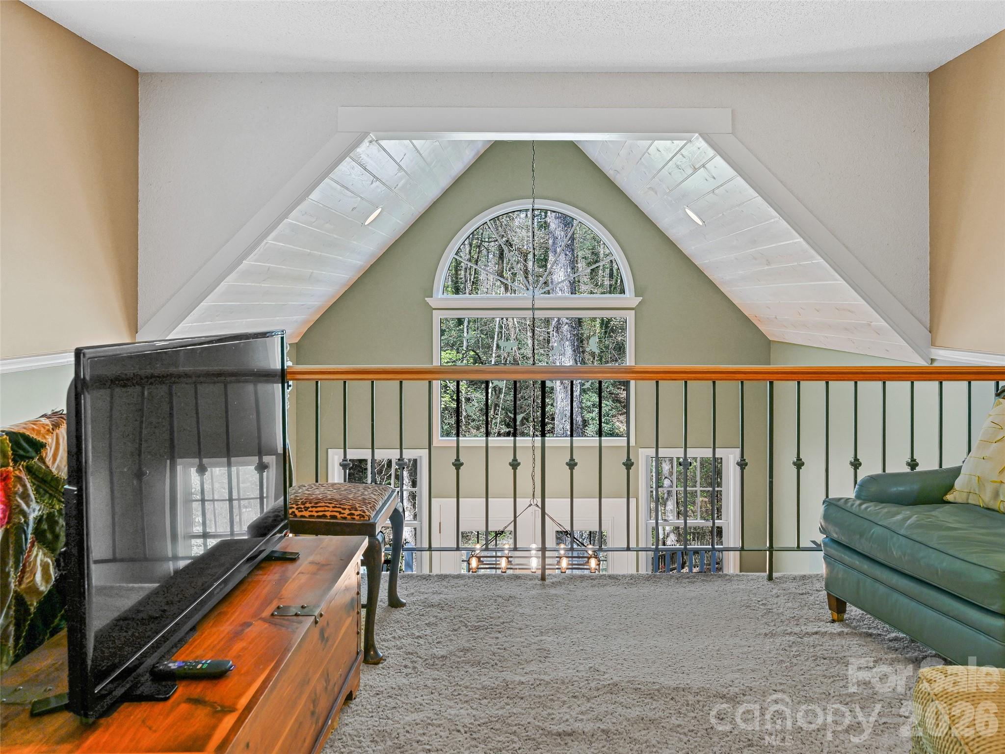 18 Thousand Oaks Boulevard, Fairview, NC - photo 20 of 45