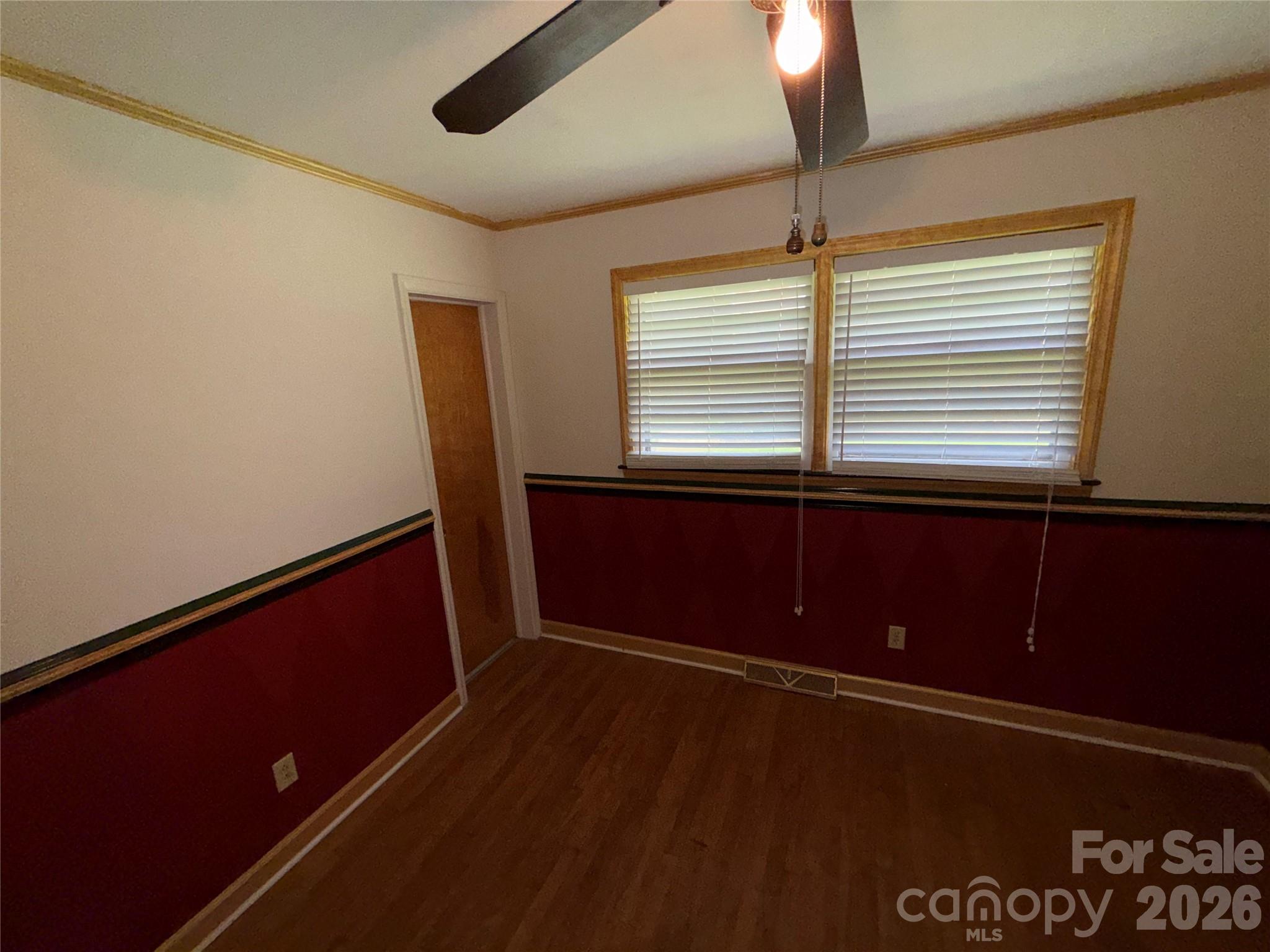 Home for sale at 3930 Fircrest Drive, Charlotte, NC — photo 14 of 23