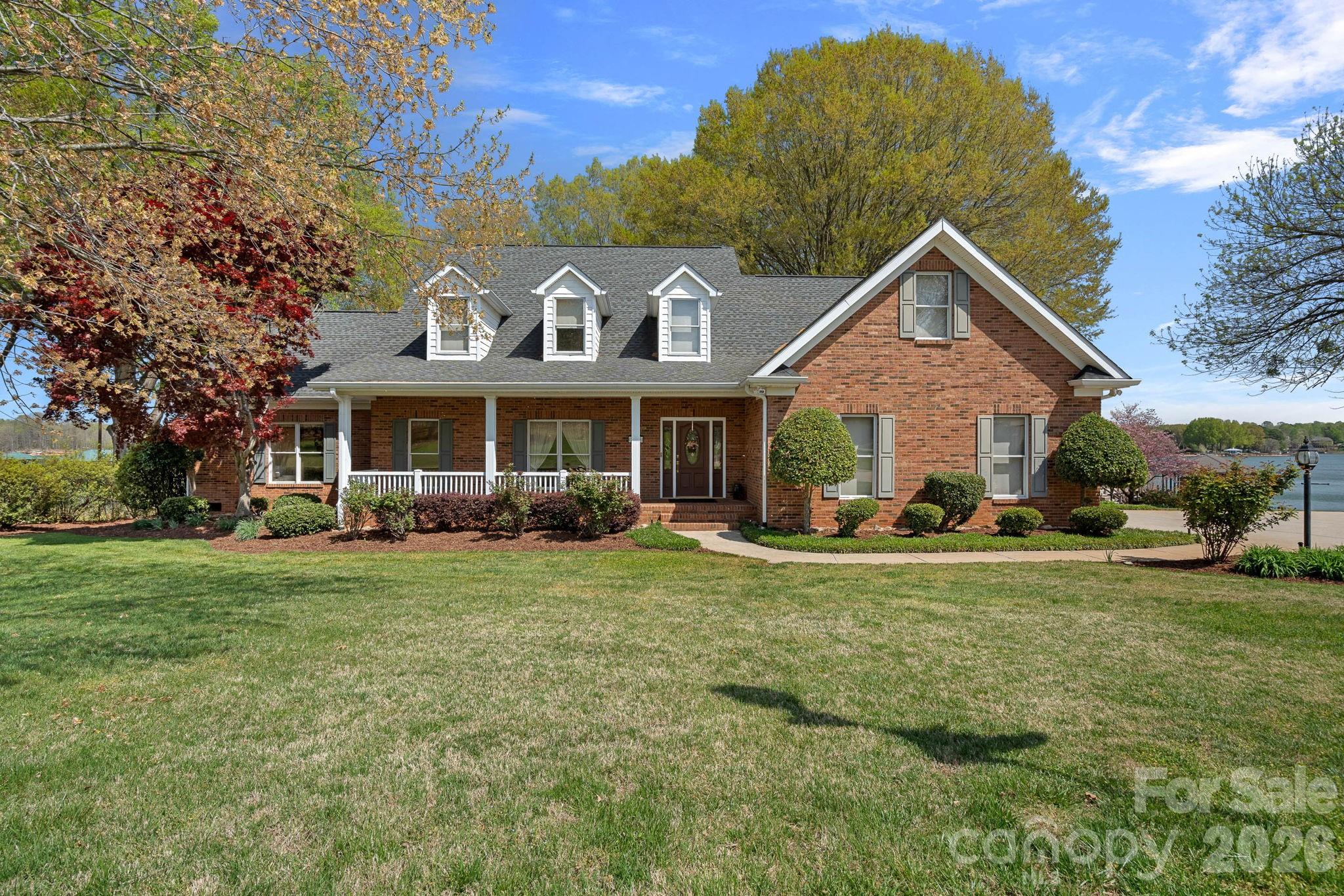 223 Wilson Lake Road, Mooresville, NC