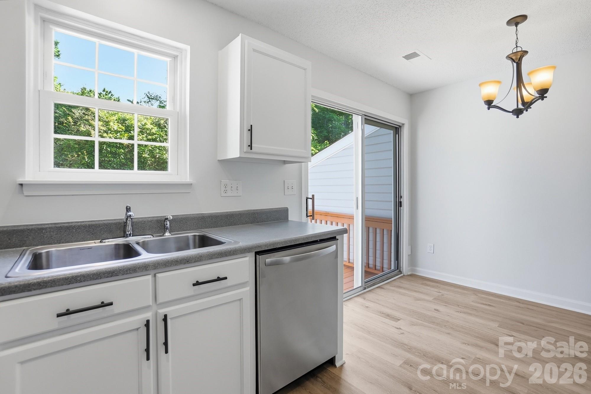 Photo 14 of 10584 English Setter Way, Charlotte, NC