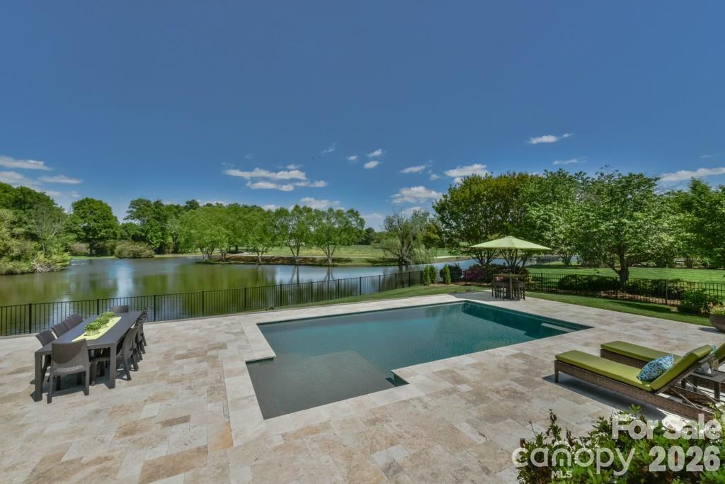 12503 Three Lakes Drive, Charlotte, NC