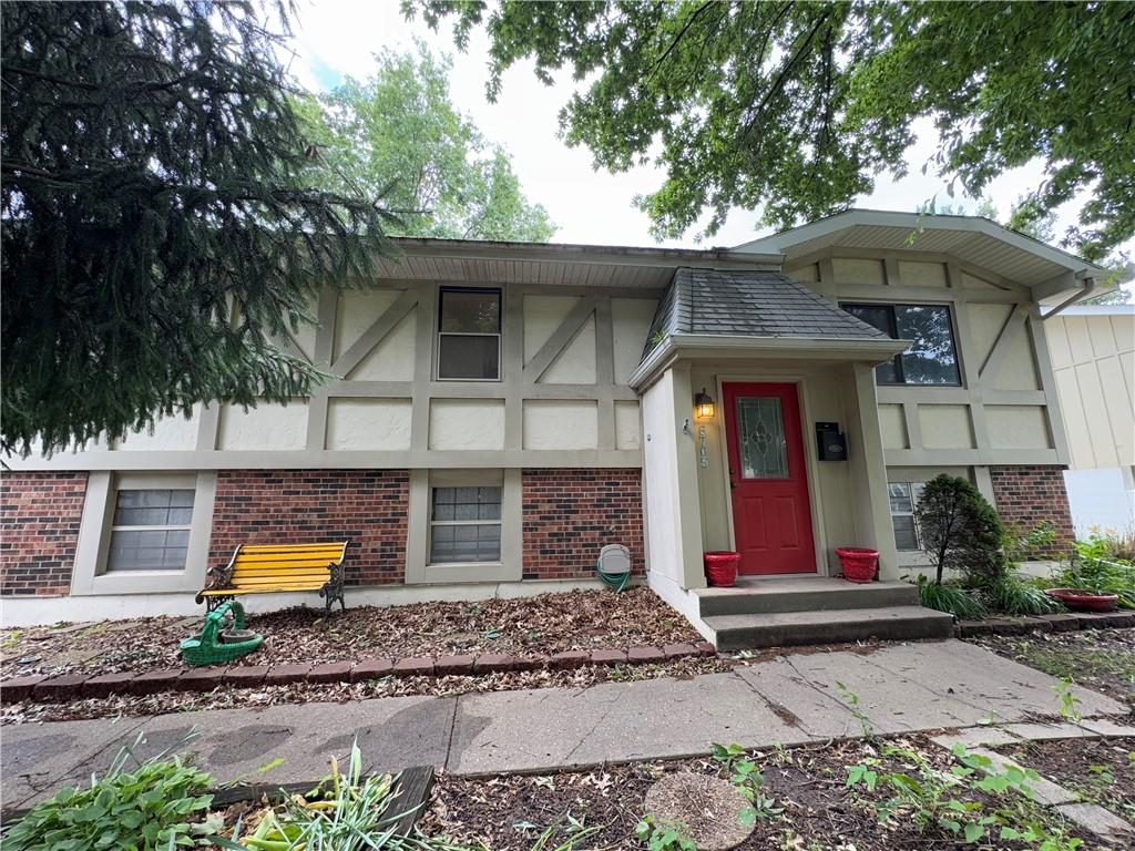 Grandview Real Estate: 6705 E 140th Place MO 64030 $210,000