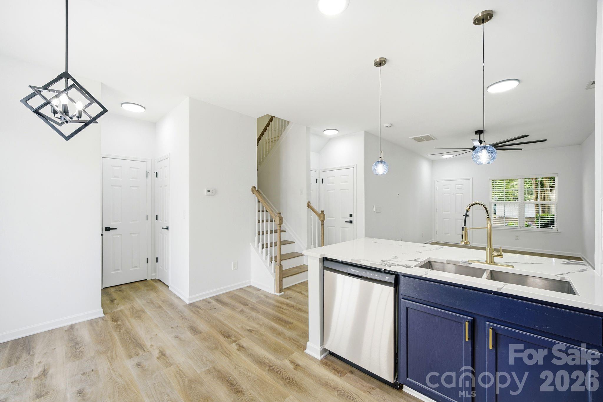 Photo 9 of 14237 Tamarack Drive, Charlotte, NC