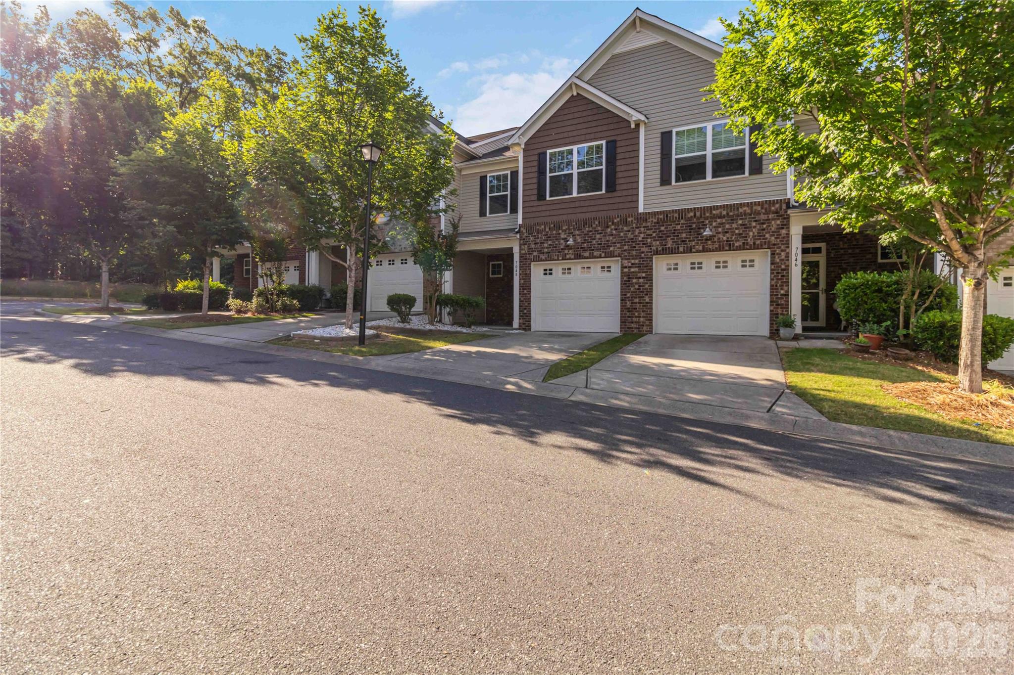 7048 Woodsbay Lane, Rock Hill, SC - photo 3 of 33