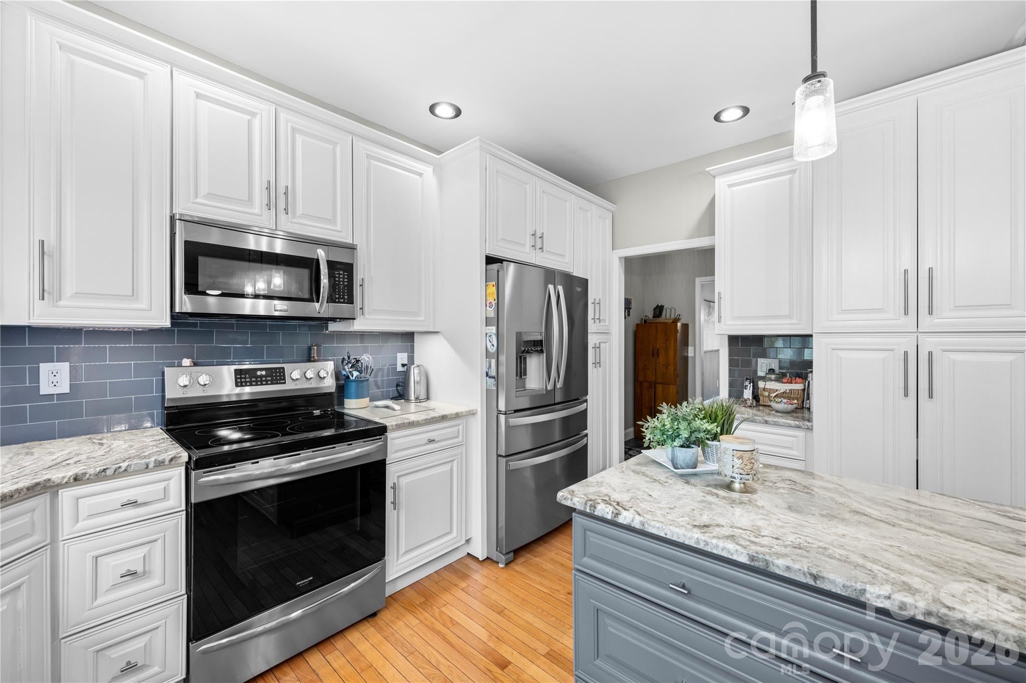 483 Heather Marie Drive, Hendersonville, NC - photo 8 of 49