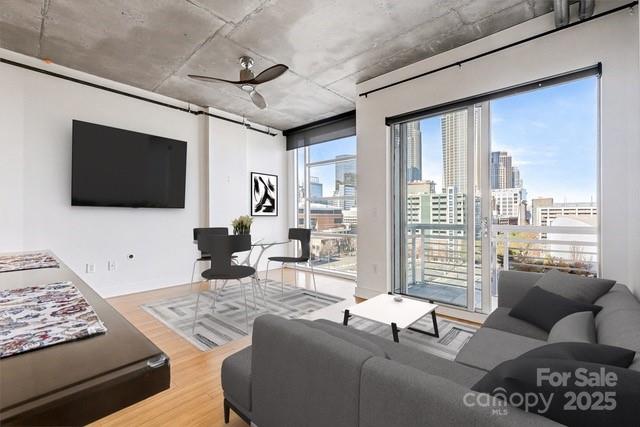 Photo 11 of 505 E 6th Street1003, Charlotte, NC