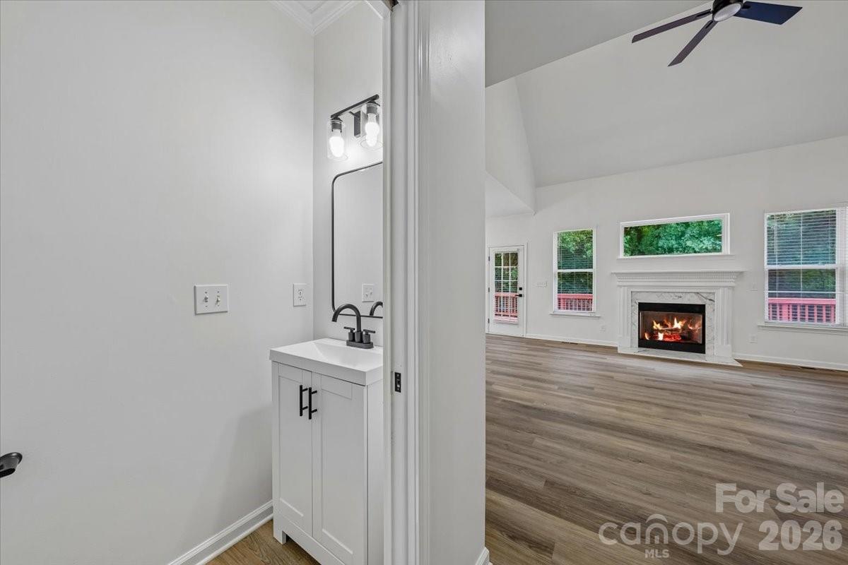 Home for sale at 2622 Billings Park Drive, Charlotte, NC — photo 23 of 48