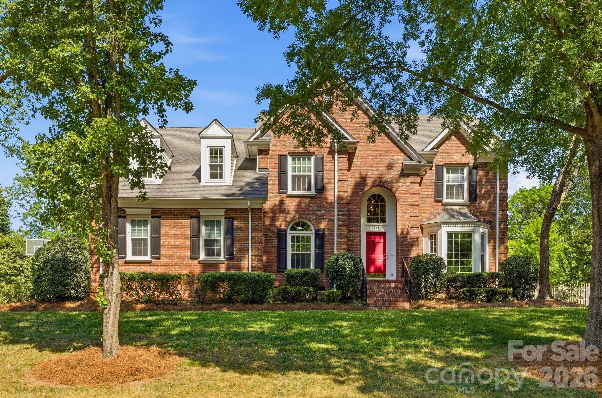 Photo 2 of 7006 Darnley Place, Charlotte, NC