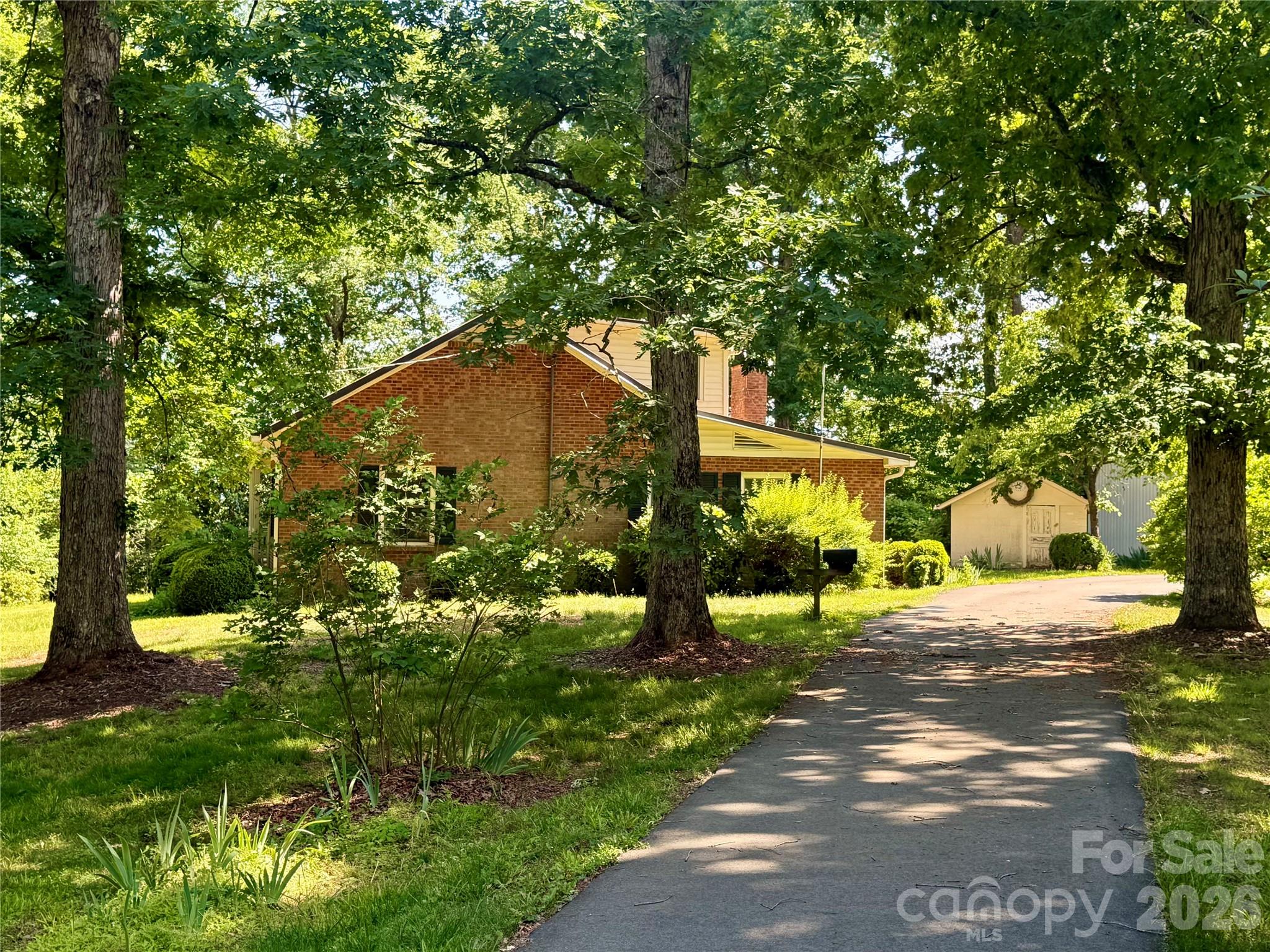 Home for sale at 3250 Mount Pleasant Road S, Concord, NC — photo 6 of 47