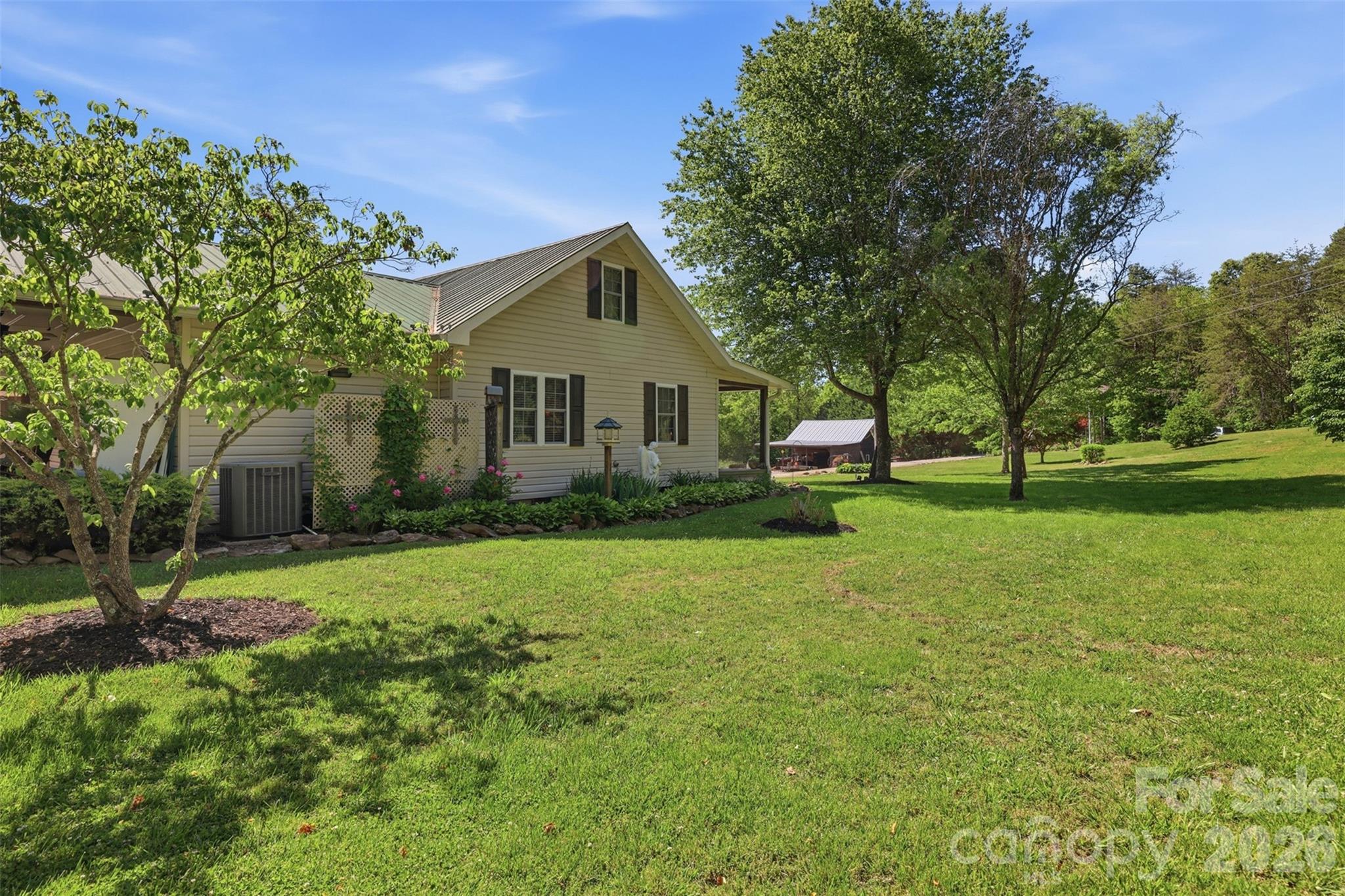 176 + 174 Oak Hollow Road, Union Grove, NC - photo 13 of 49