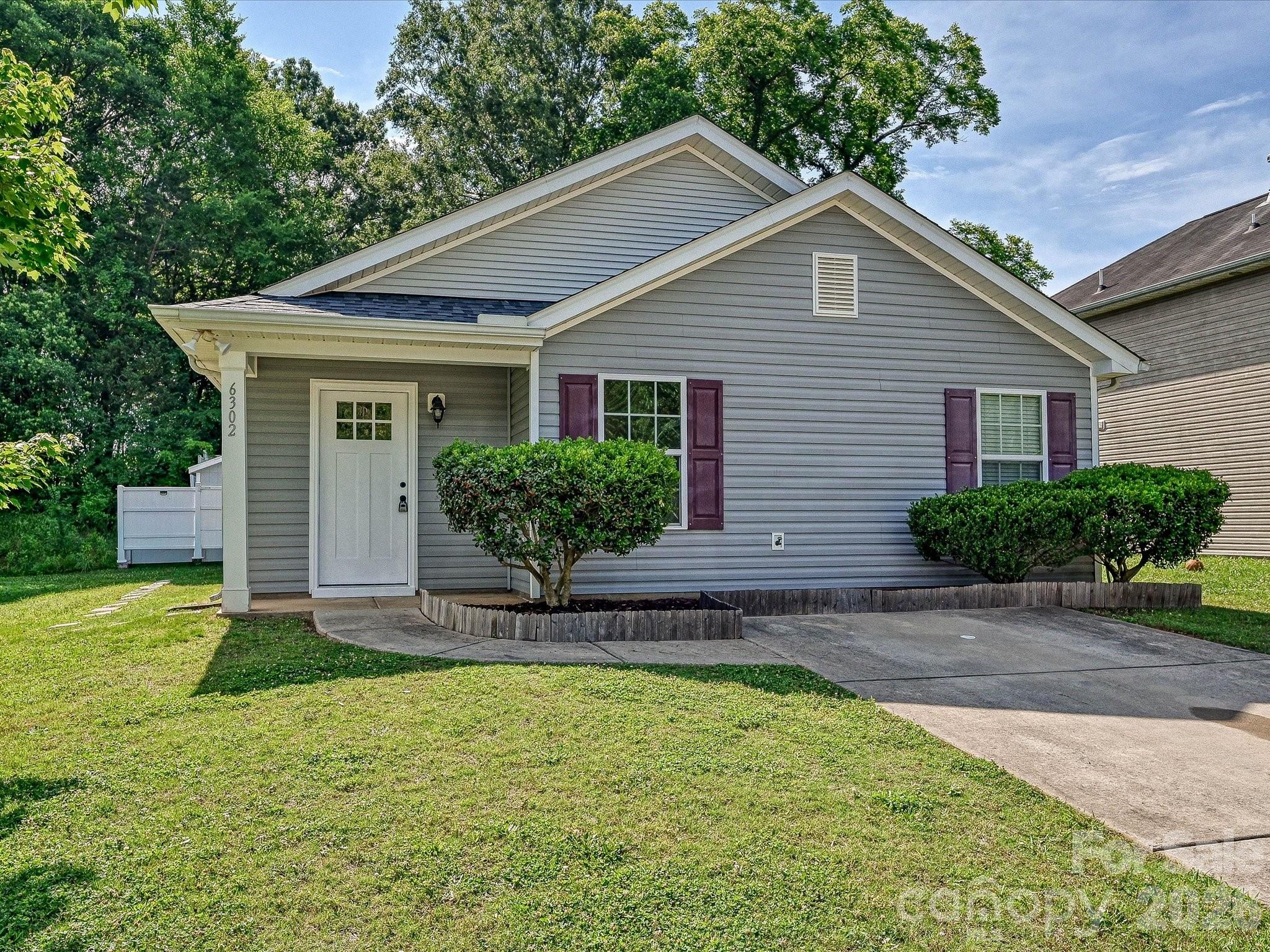 Home for sale at 6302 Summerour Place, Charlotte, NC — photo 1 of 14