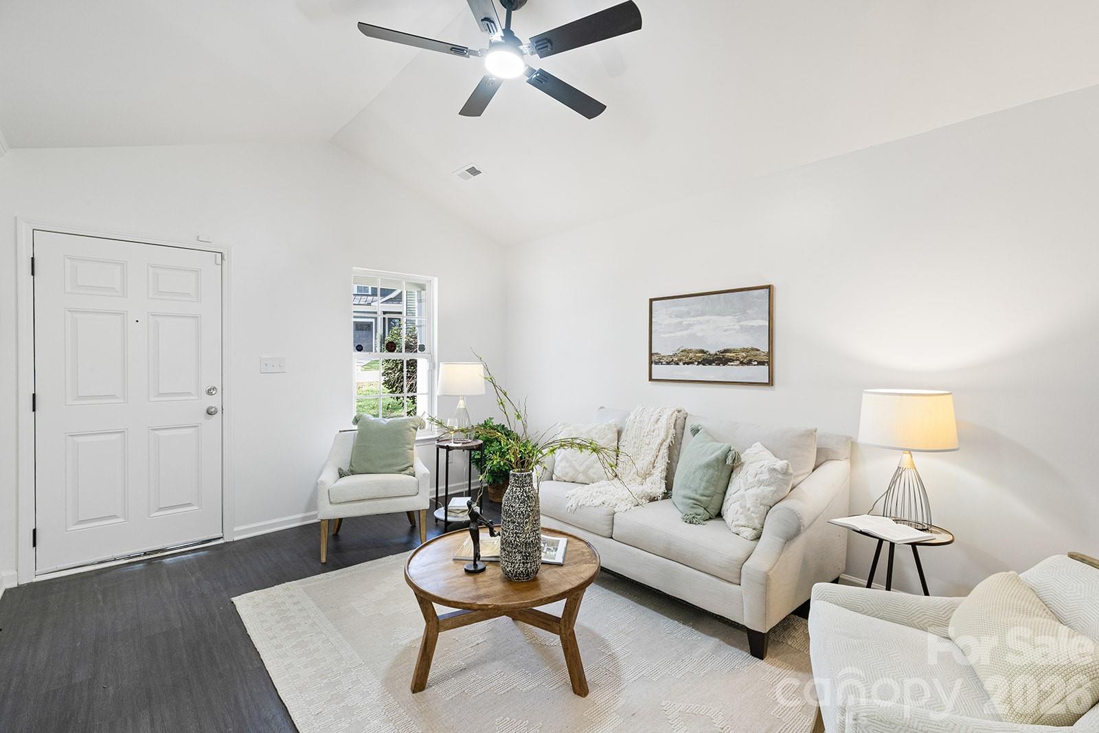 913 Tennyson Drive, Charlotte, NC - photo 14 of 25