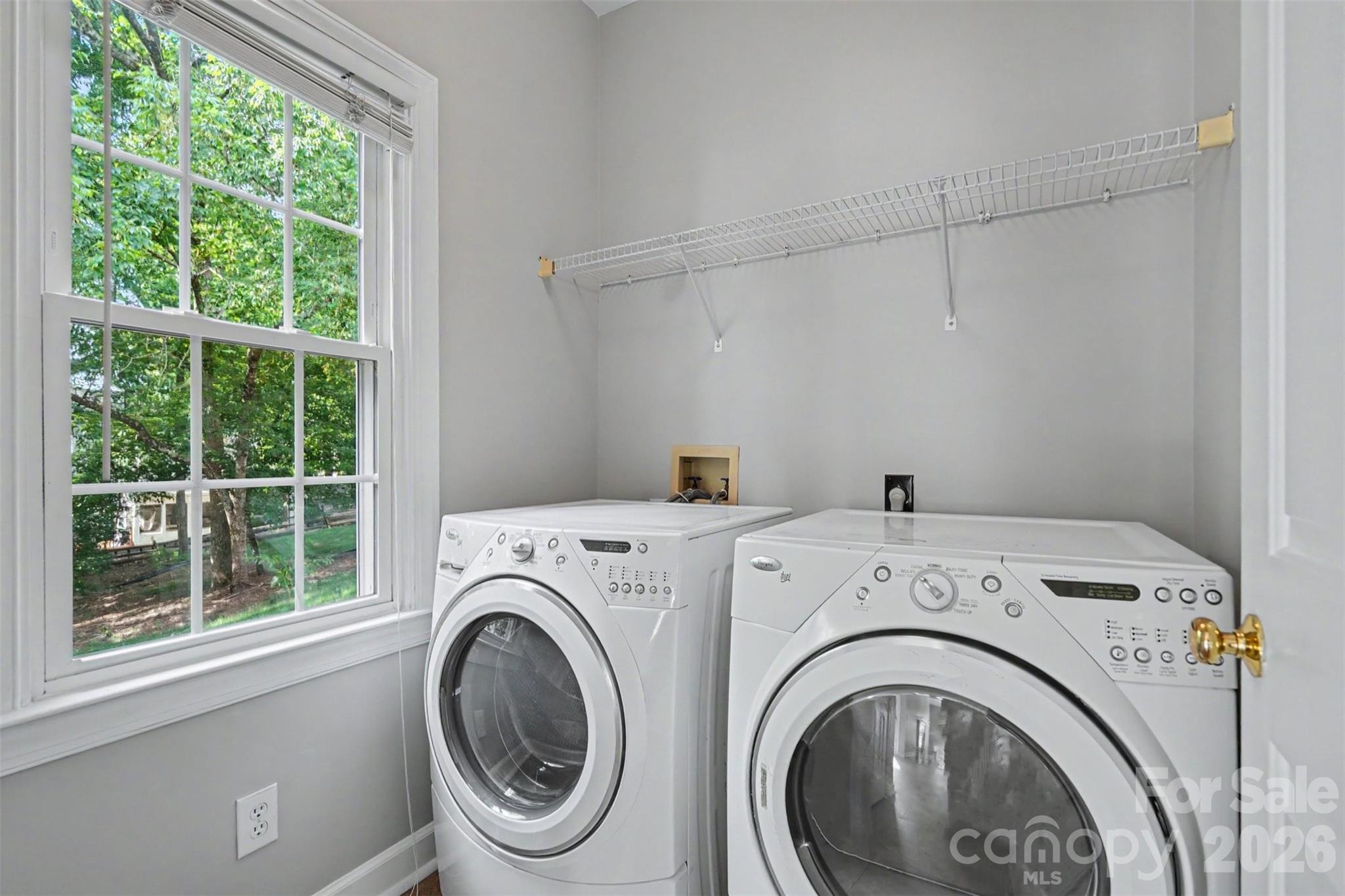 Home for sale at 5917 Nuthatch Court, Charlotte, NC — photo 20 of 46
