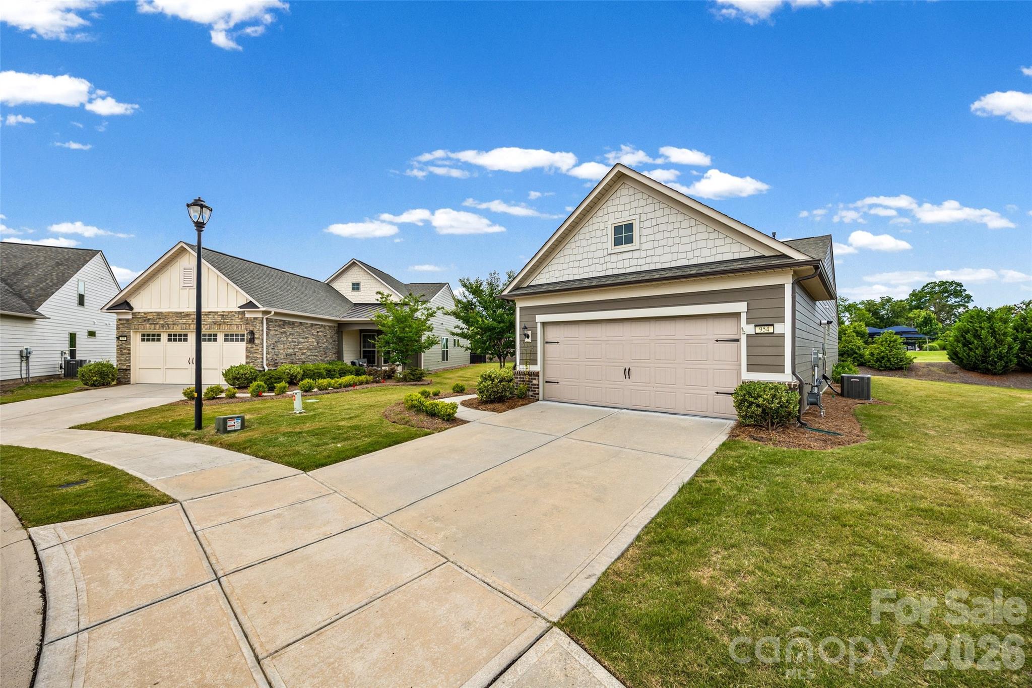 Photo 3 of 954 Sunrise Lane, Fort Mill, SC