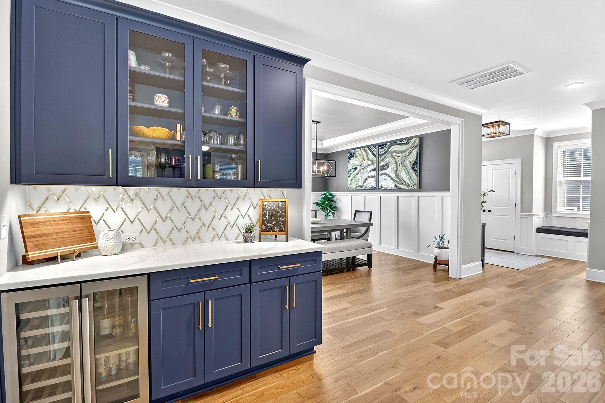 Photo 14 of 7005 Providence Lane W, Charlotte, NC