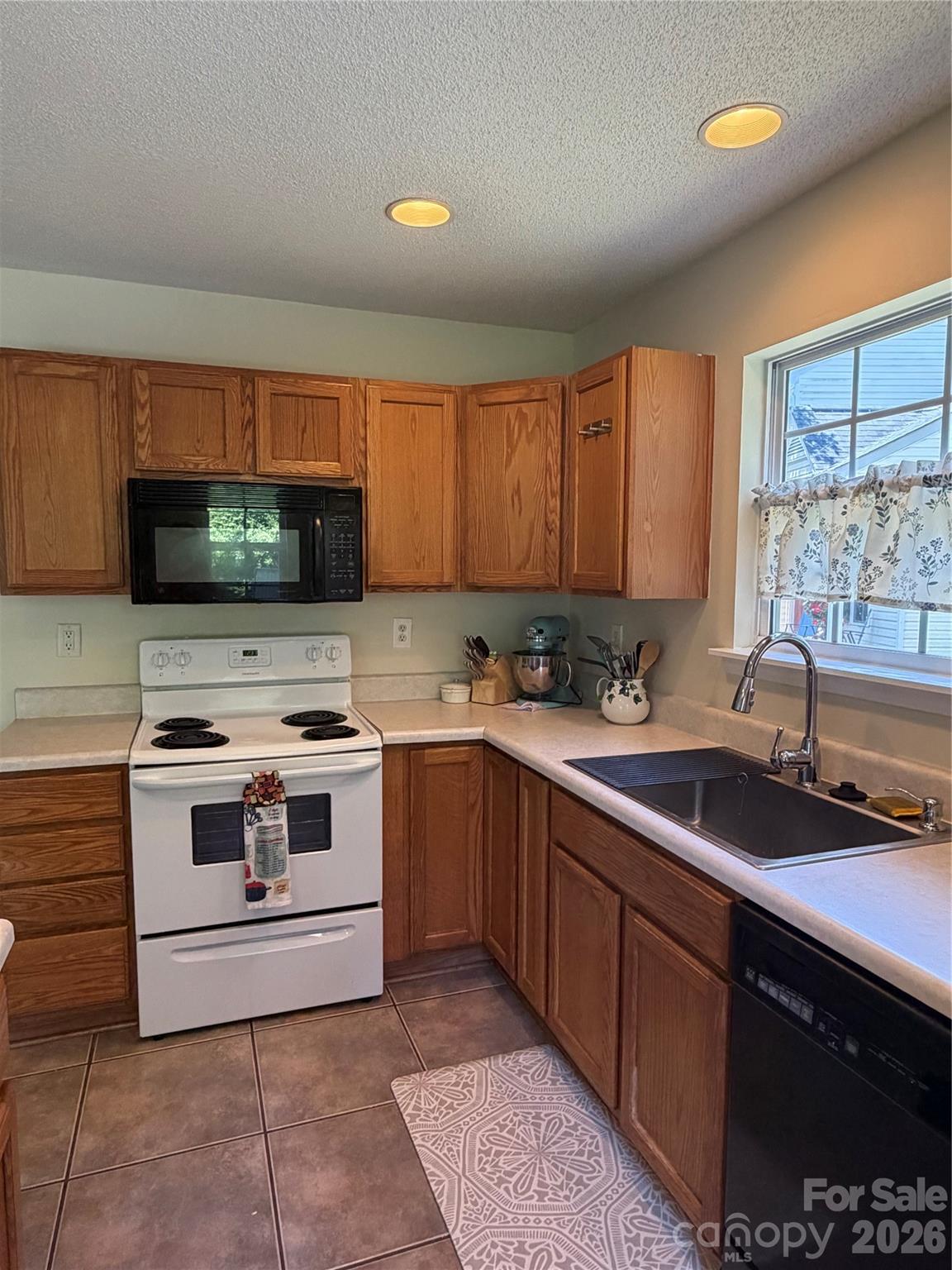 Photo 5 of 2850 Mayer House Court, Charlotte, NC