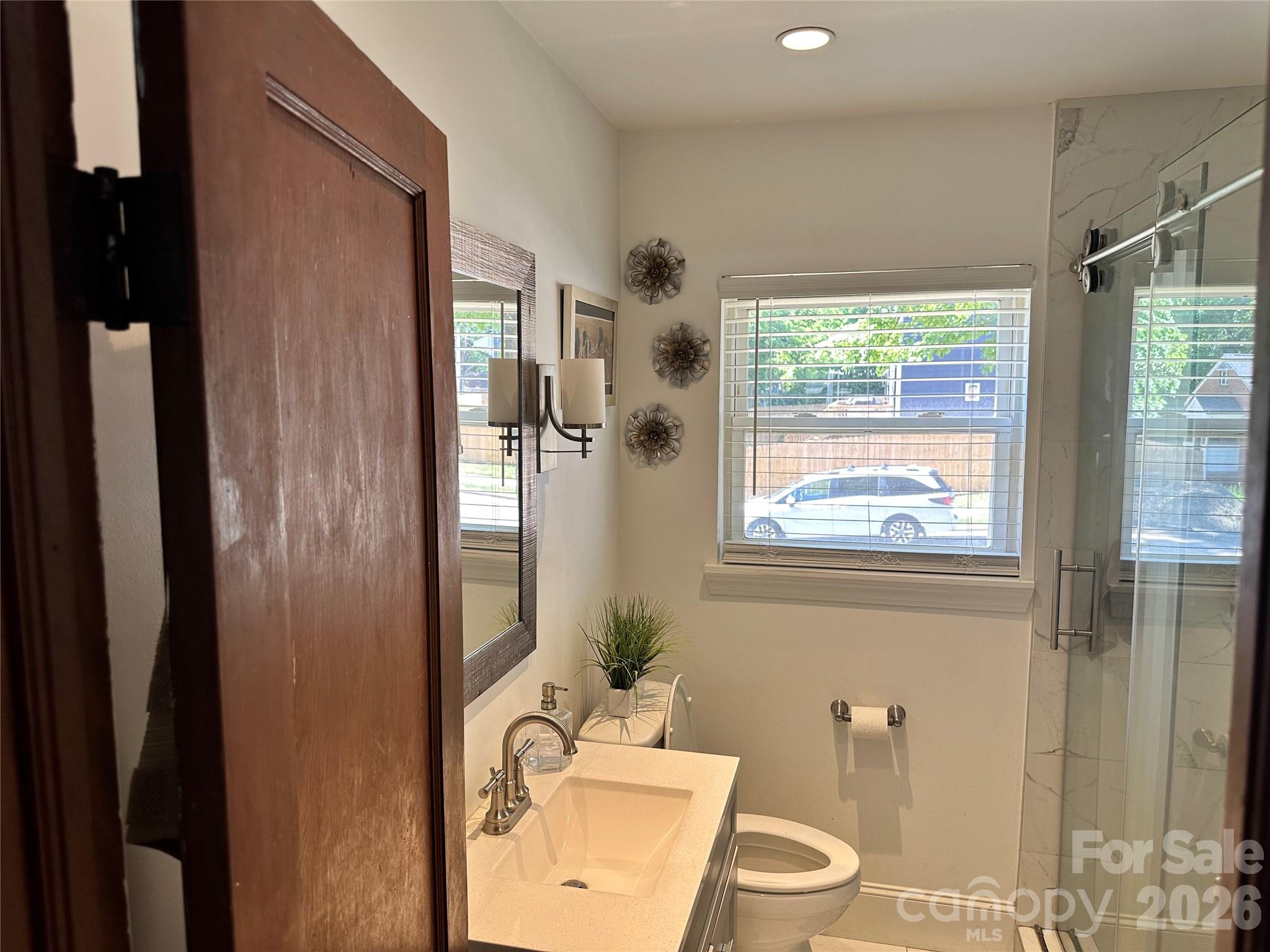 600 W Cama Street8, Charlotte, NC - photo 23 of 27