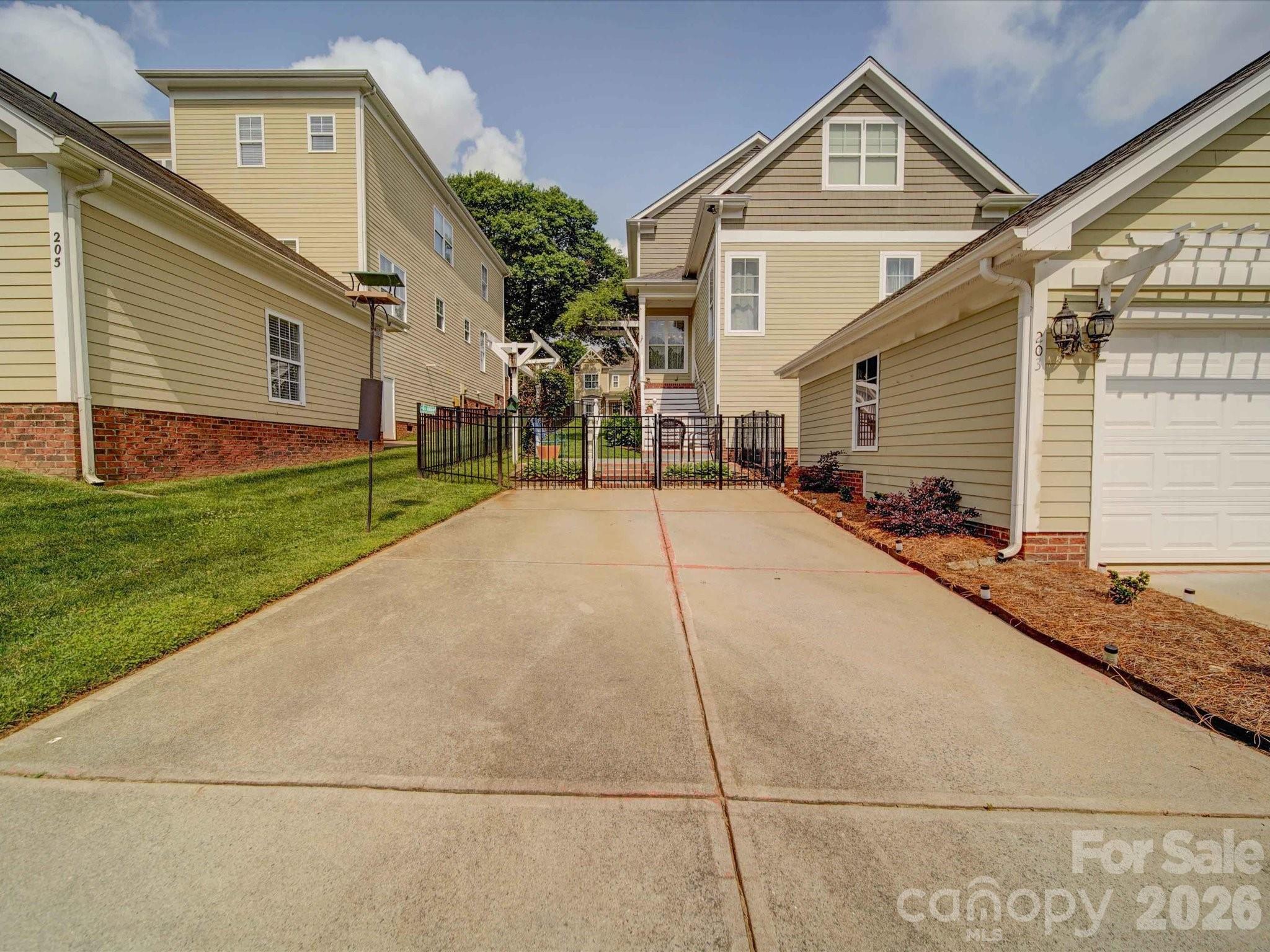203 Wesleyan Drive, McAdenville, NC - photo 6 of 49