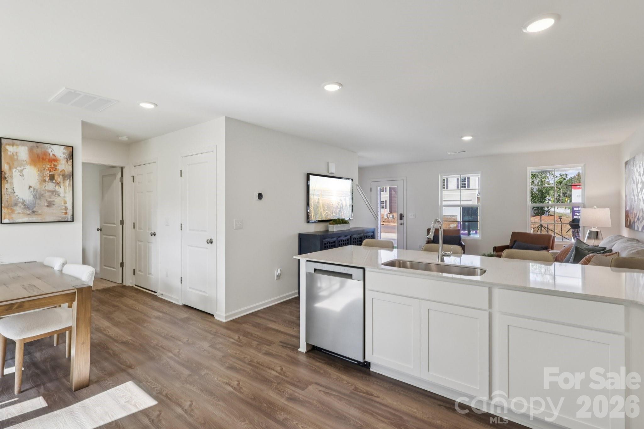487 Sundown Drive, Spartanburg, SC - photo 6 of 15