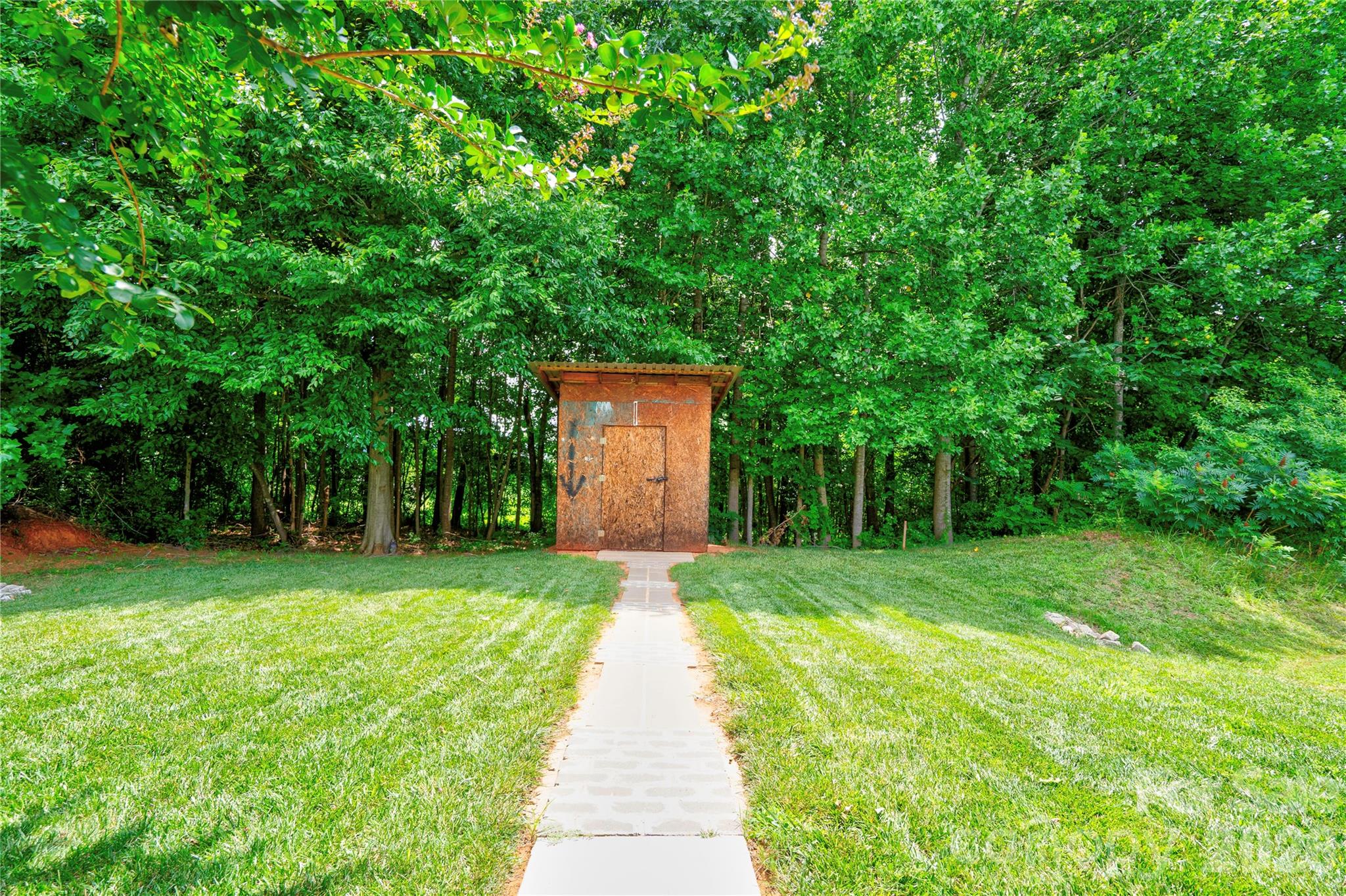 Photo 11 of 9336 Dewey Drive, Charlotte, NC