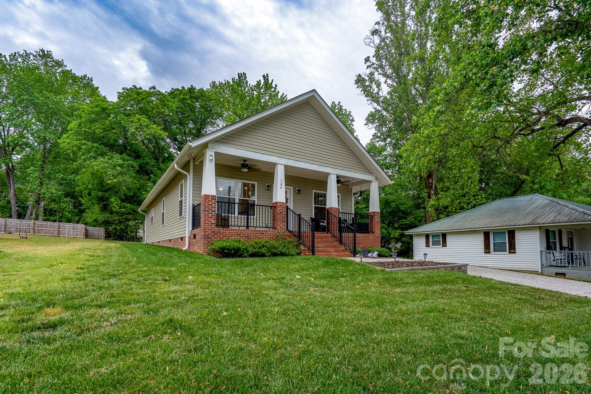 Photo 4 of 109 Wayne Avenue, Kannapolis, NC