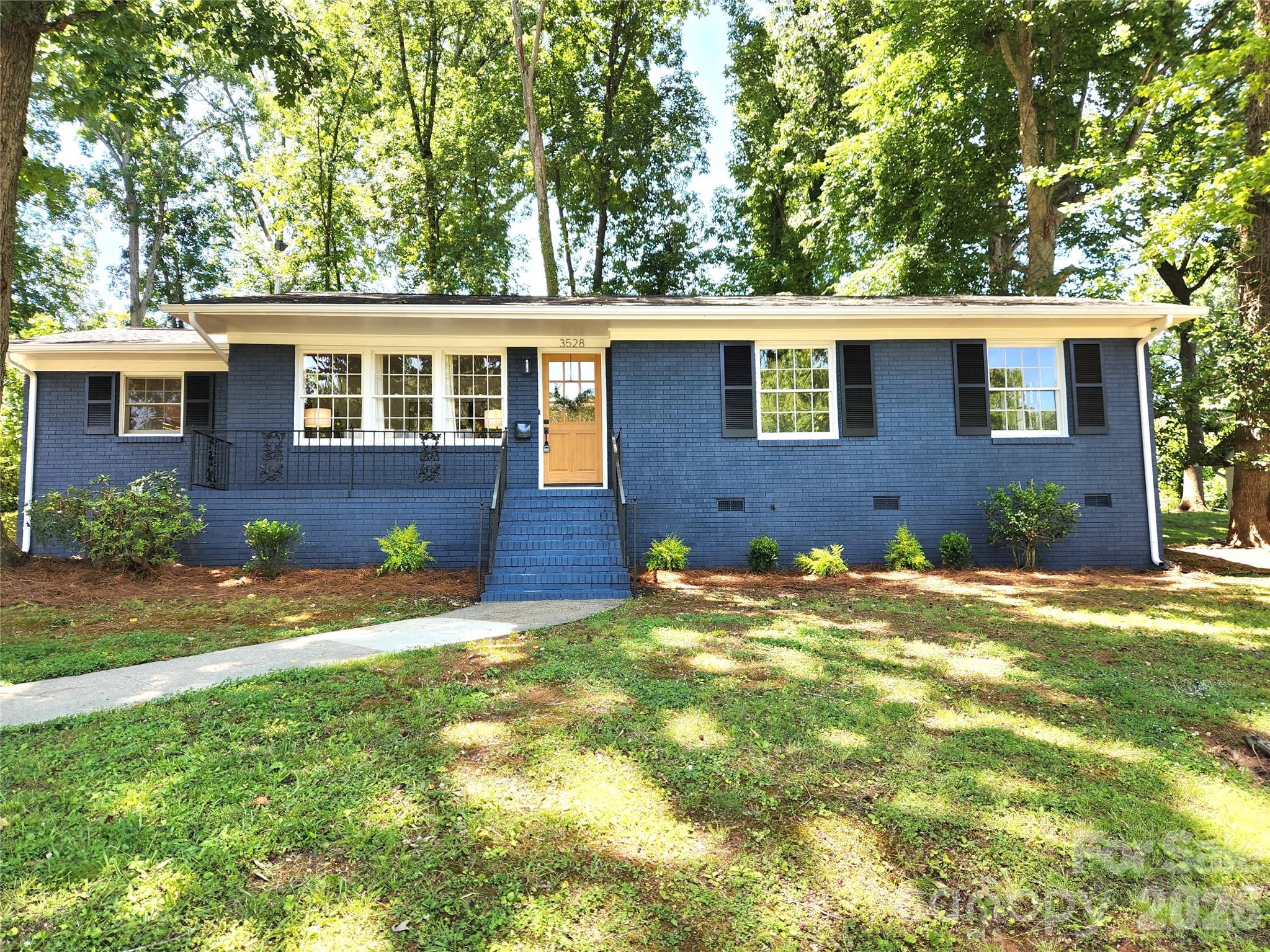 3528 Enfield Road, Charlotte, NC