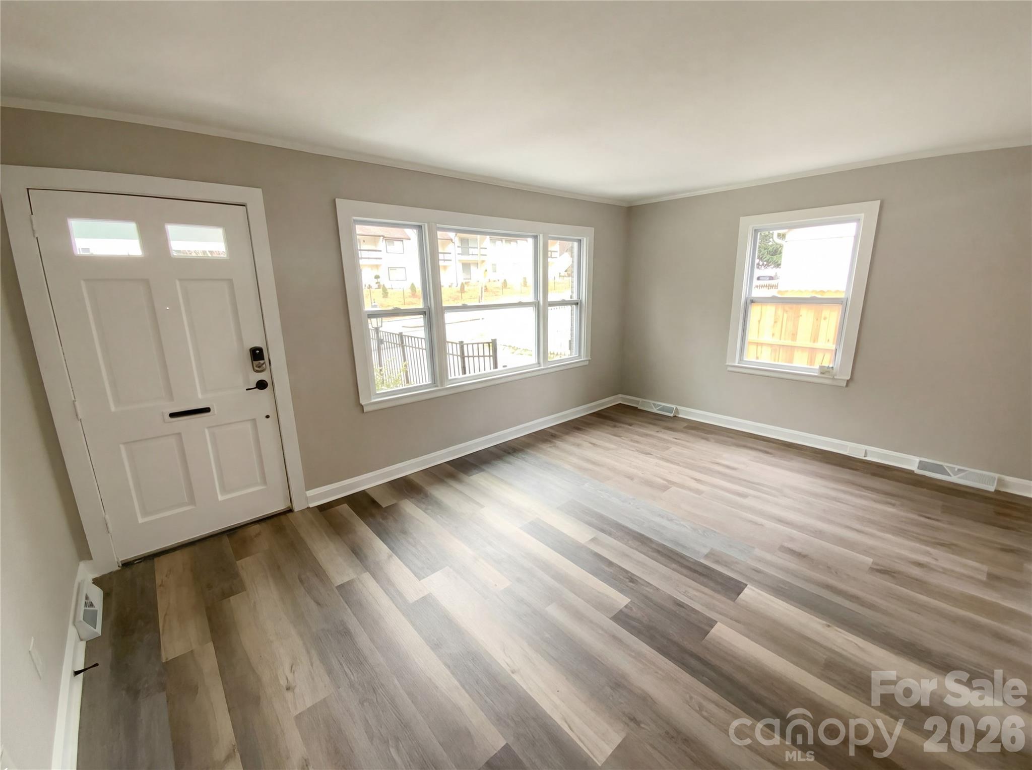 Photo 8 of 2122 Kilborne Drive, Charlotte, NC