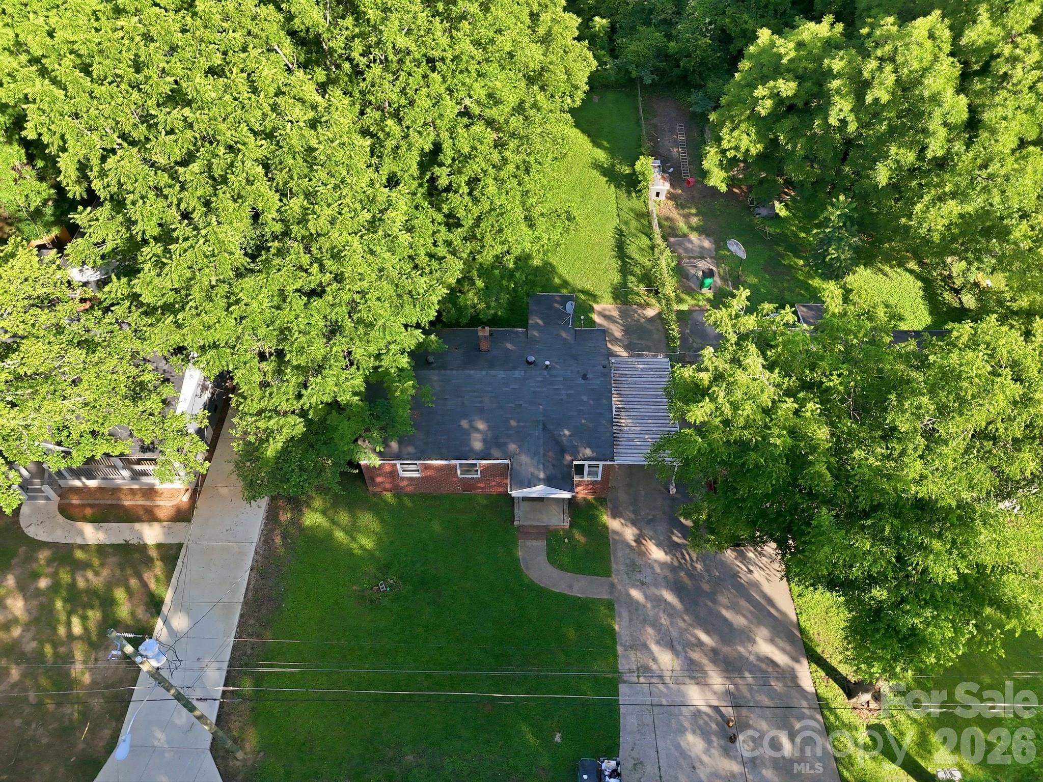 Home for sale at 2505 Druid Hills Way, Charlotte, NC — photo 2 of 36