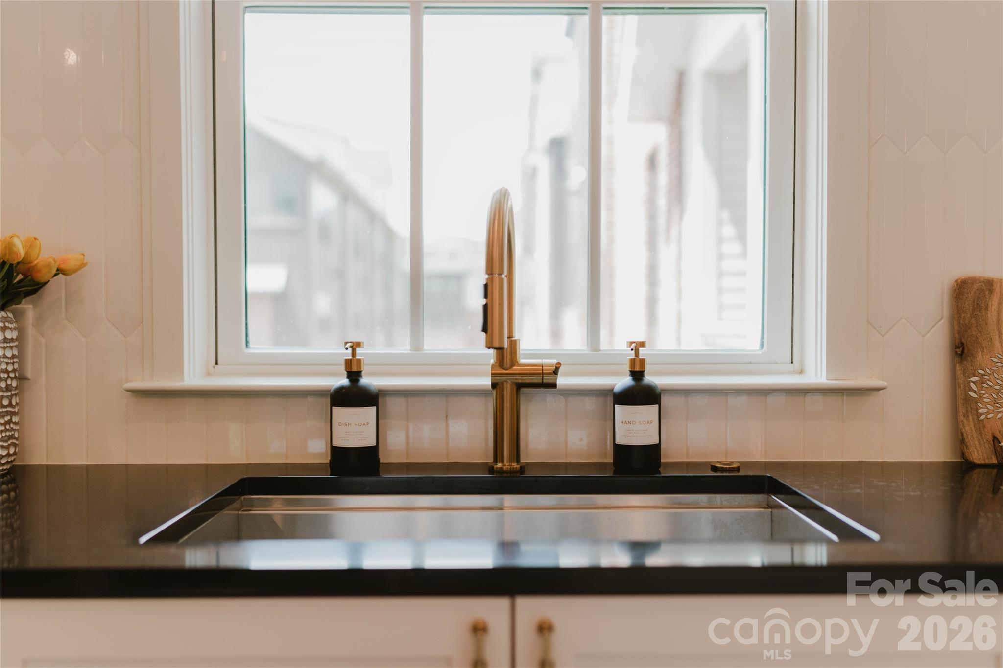 3060 Selwyn Avenue, Charlotte, NC - photo 17 of 49