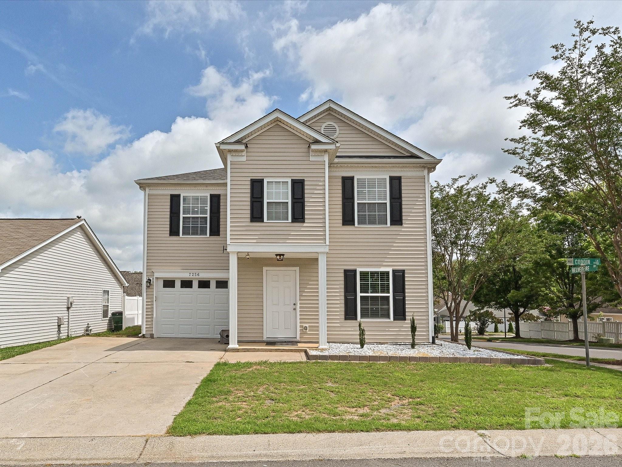 Home for sale at 7256 Coddin Lane, Fort Mill, SC — photo 1 of 30