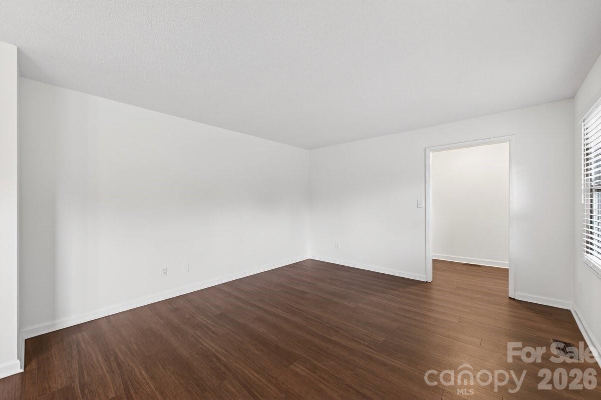 6219 Welford Road, Charlotte, NC - photo 6 of 49