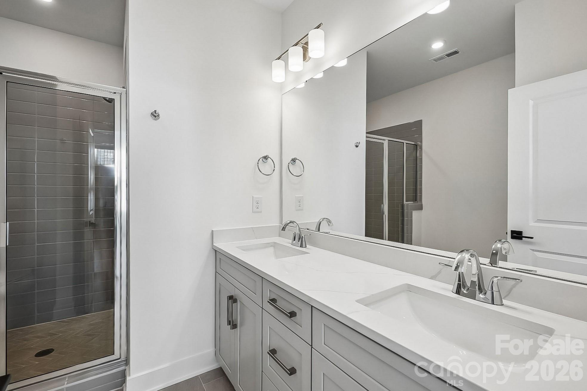 Photo 8 of 1131 Kokomo Lane, Charlotte, NC