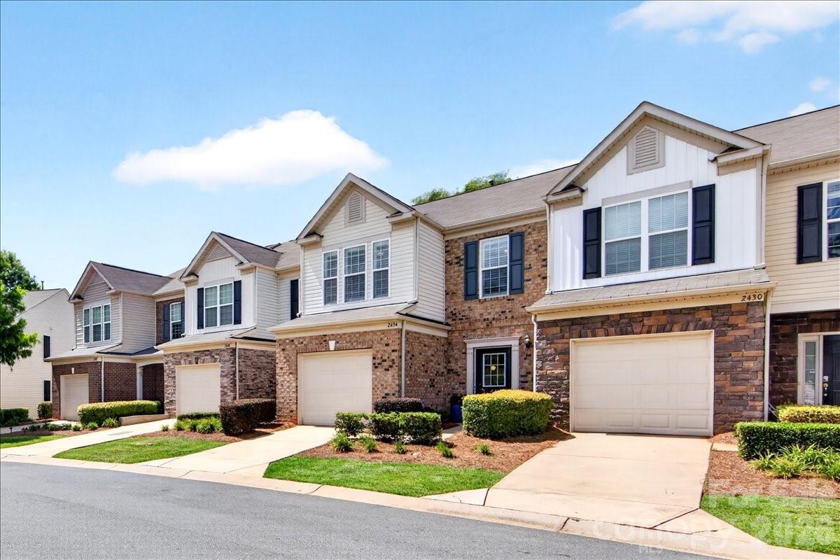 Photo 2 of 2434 Royal York Avenue, Charlotte, NC